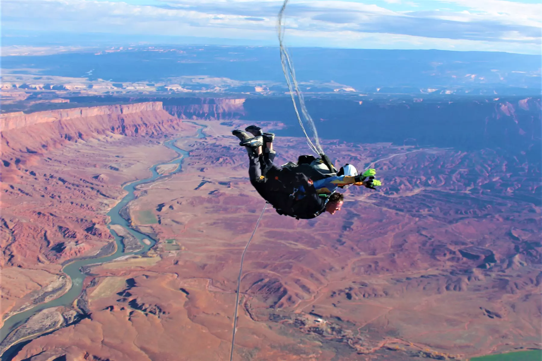 Skydiving do Sorrel River Ranch Resort and Spa v Utahu