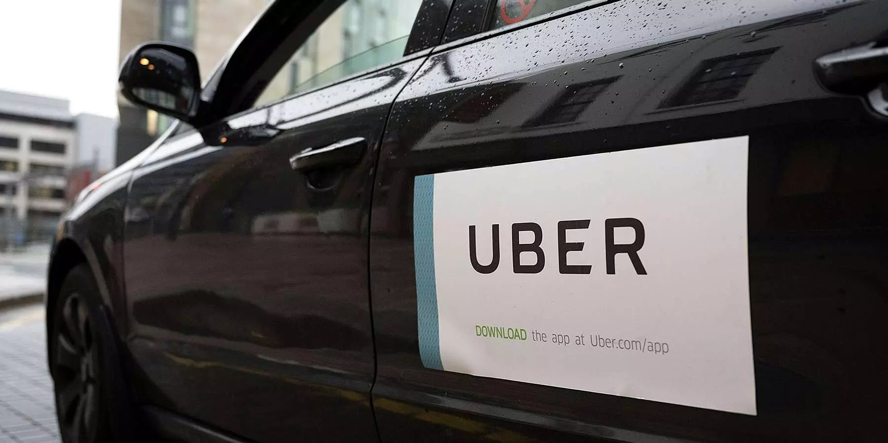 Garbitu eta Uber-ek elkartu aireportura iristea errazteko