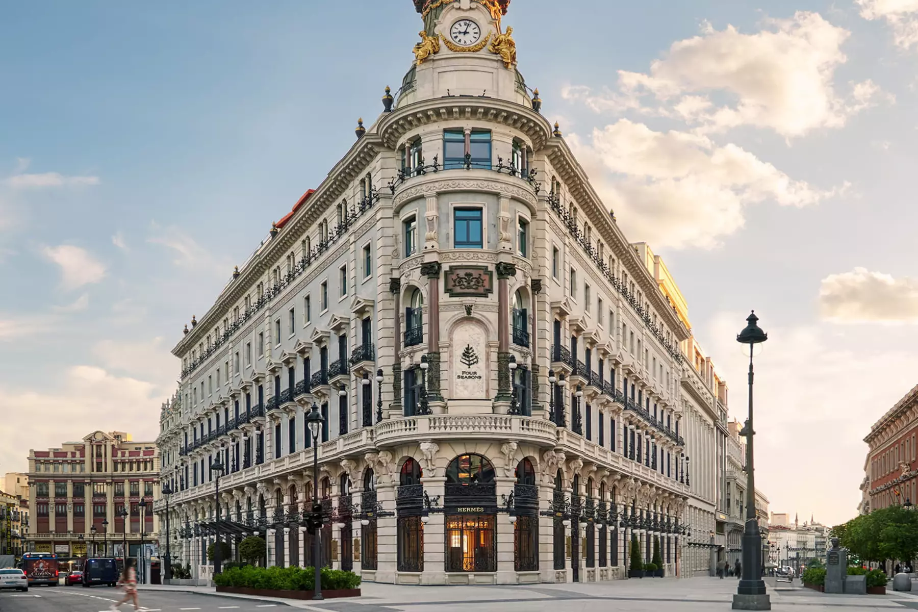 Εξωτερικό του Four Seasons Madrid