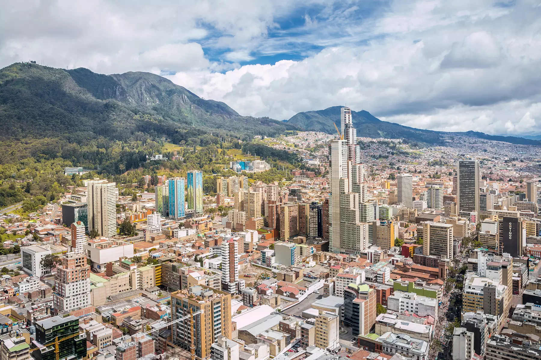 Pogled na mesto Bogota od zgoraj