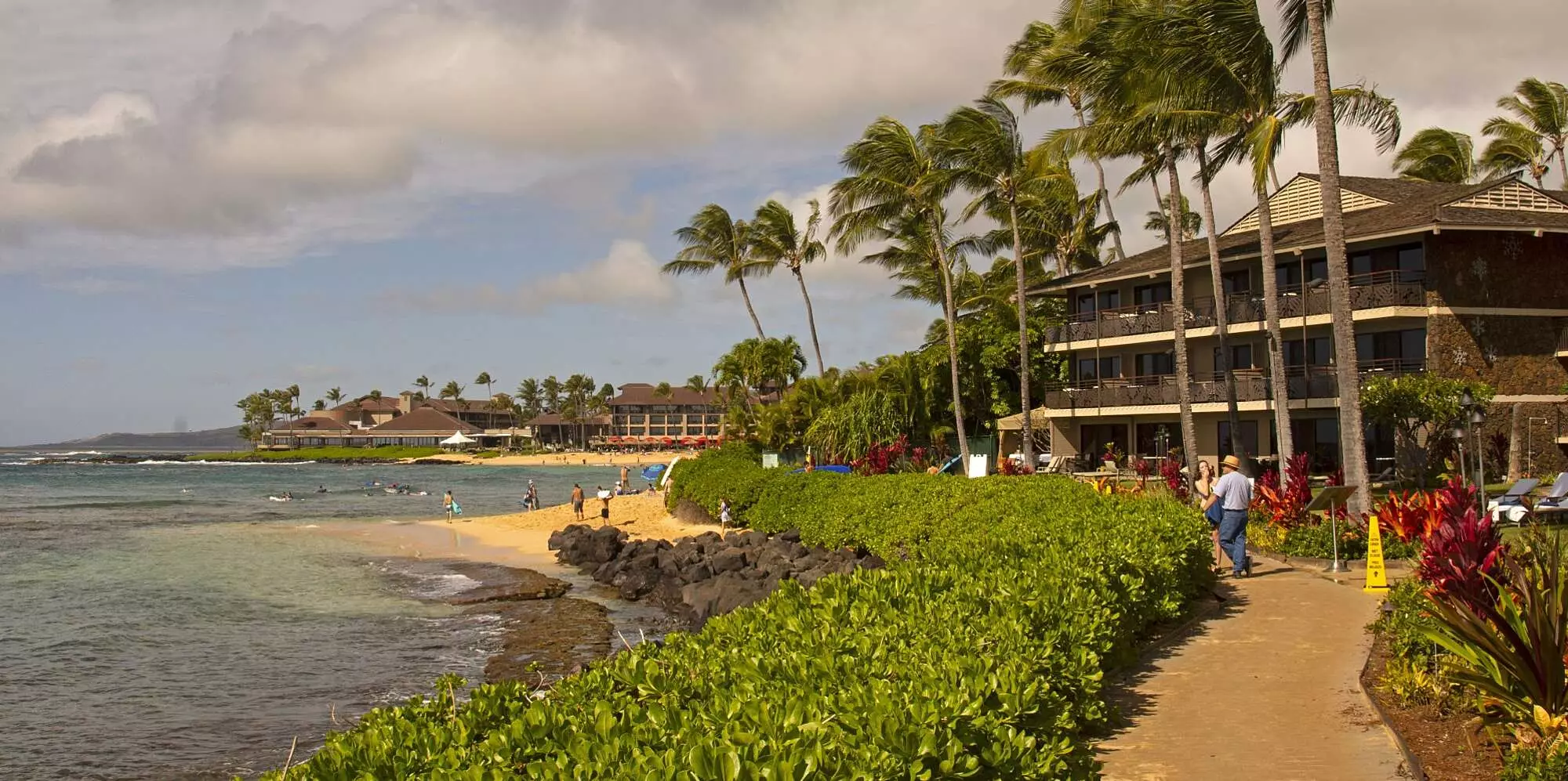 I-Island of Kauai Sethula Iwebhusayithi Ukuze Isize Abahambi Bathole Ezokuthutha Phakathi Nokushoda Kwezimoto Eziqashwayo