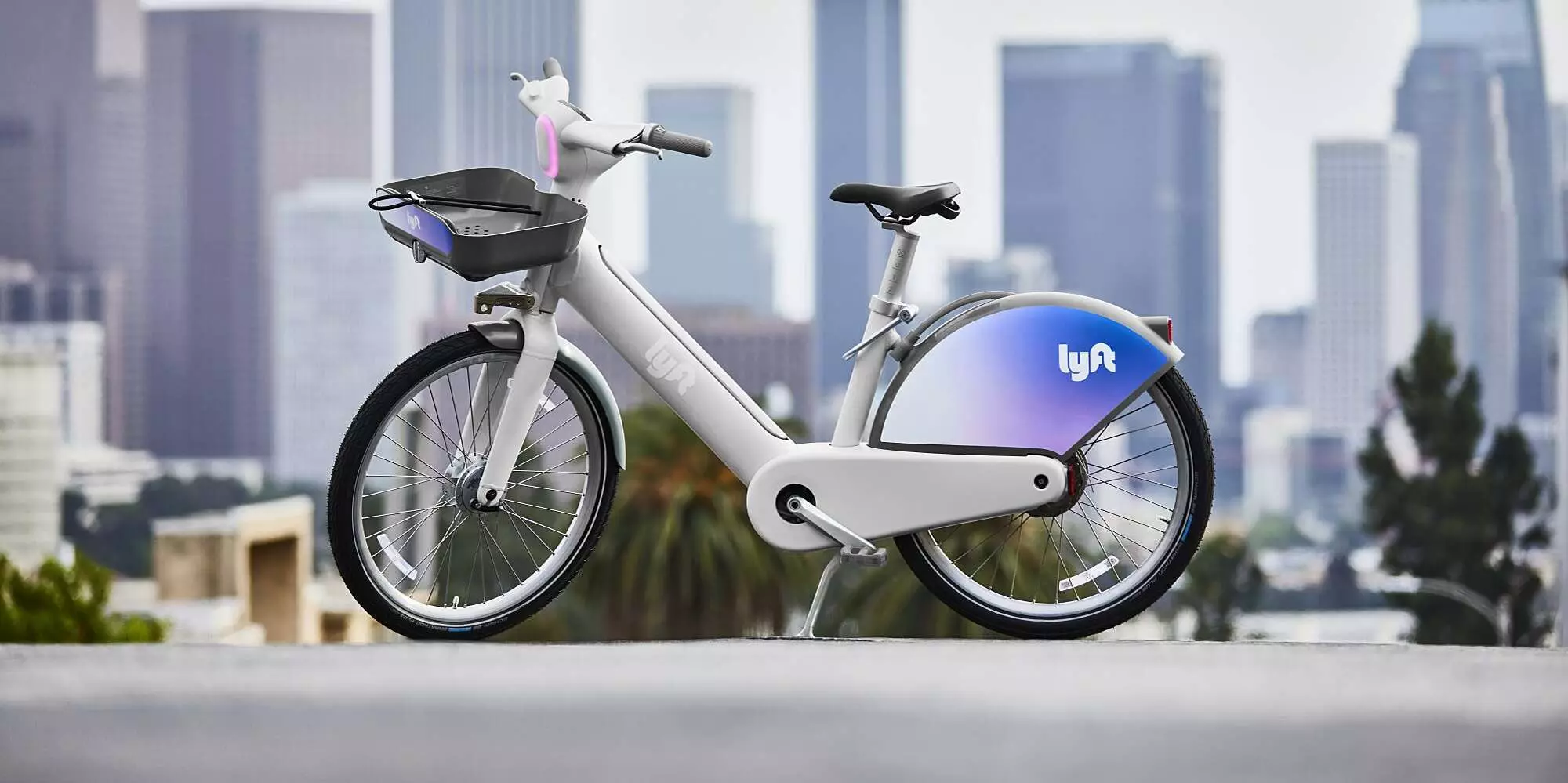 Nový elektrobicykel Lyft dokáže prejsť 60 míľ na jedno nabitie – pozri si to teraz