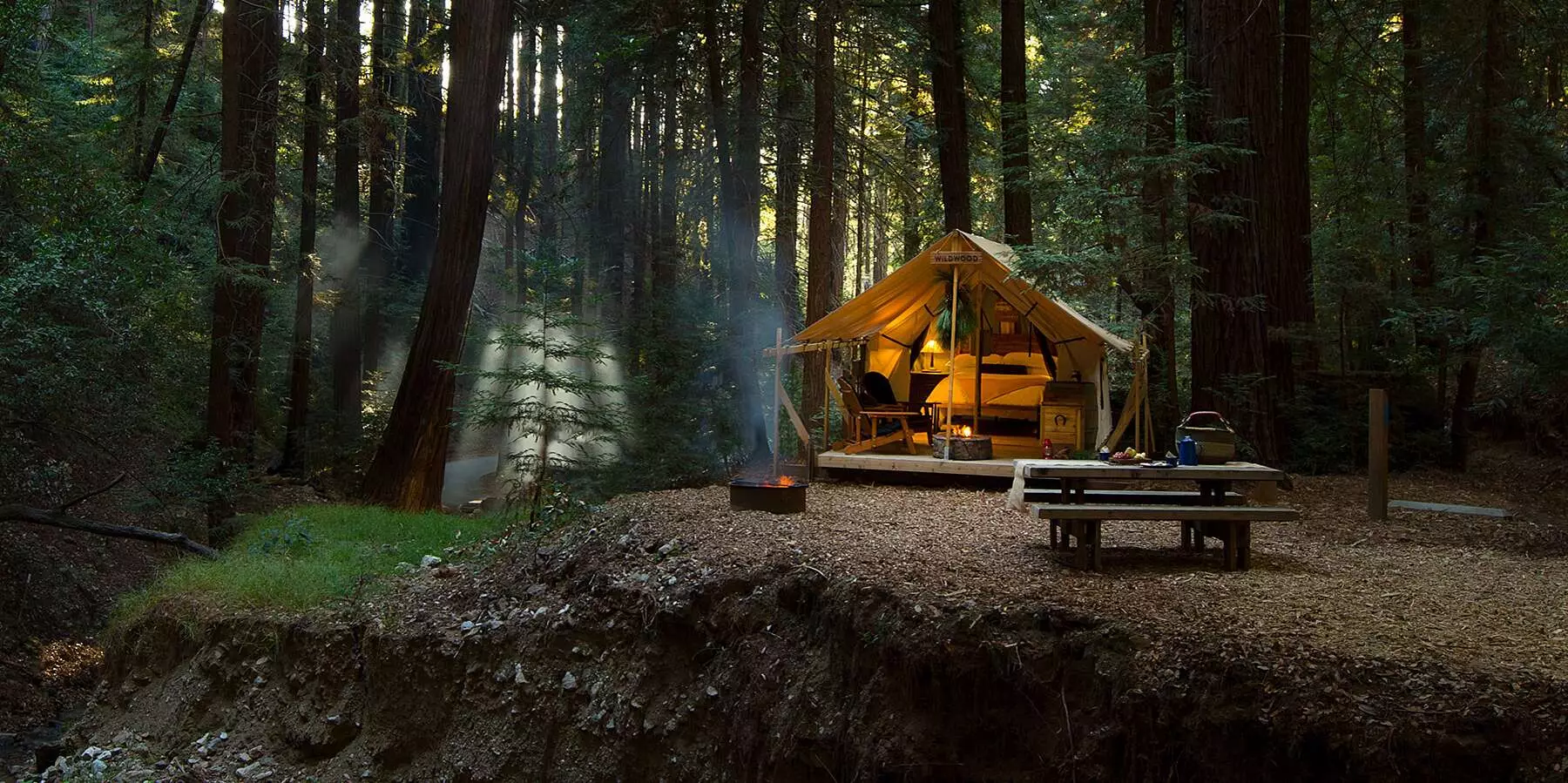 23 meilleurs endroits pour faire du glamping en Californie - y compris les airstreams vintage et les minuscules cabines