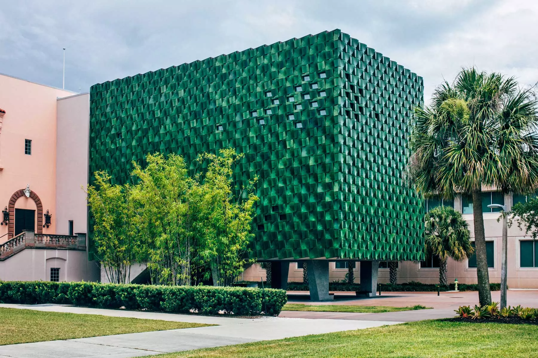 Ukwengezwa kwesimanje ku-Ringling Museum eSarasota, eFlorida