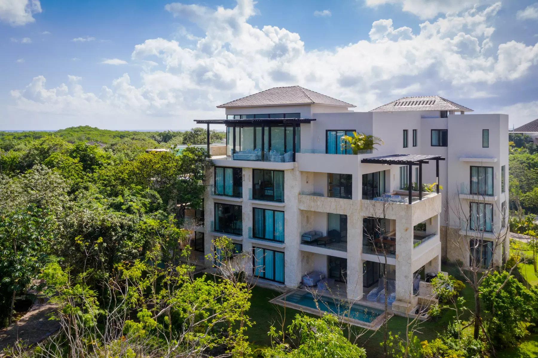 Abre a residencia Fairmont Mayakoba, suites privadas