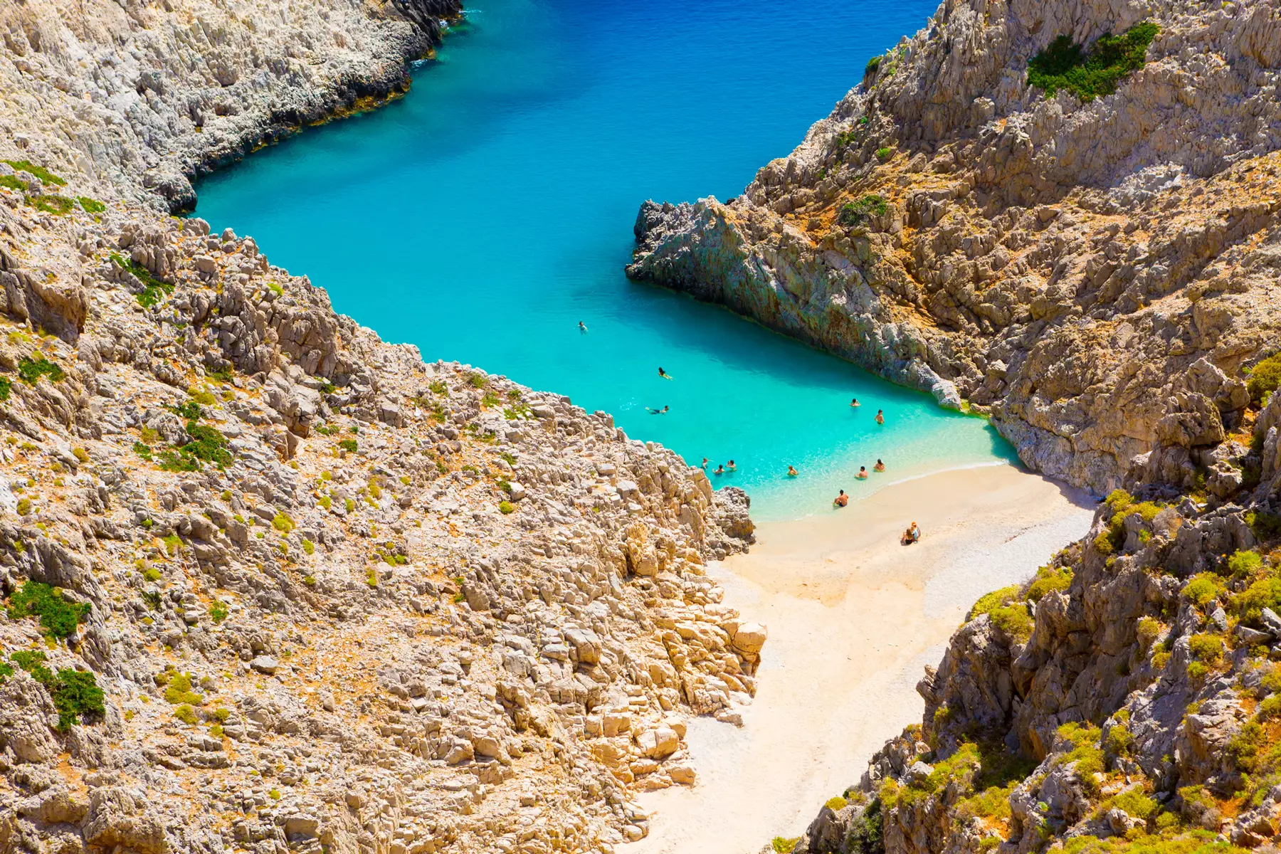 Tora-pasika miafina amin'ny nosy lavitra. Rizoskloko (Seitan Limani), Kreta