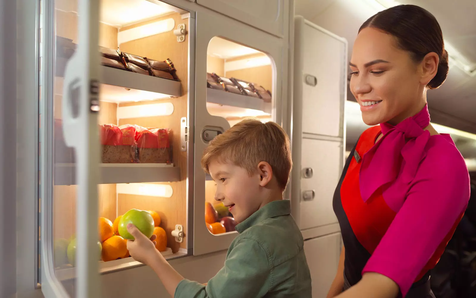 Genietsje fan in fergese snackbar op Qantas.