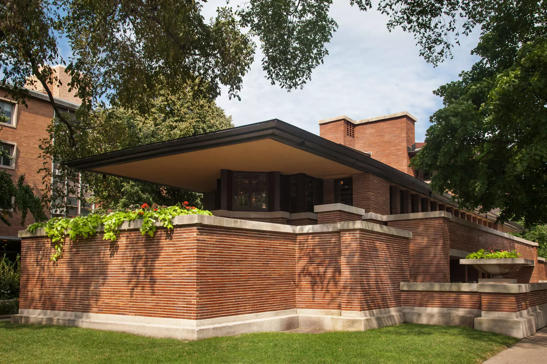 Chicago, Illinois: Iyaworan ti ita ti Frank Lloyd Wright Robbie ile wiwo ode, 5757 S Woodlawn Ave, Hyde Park