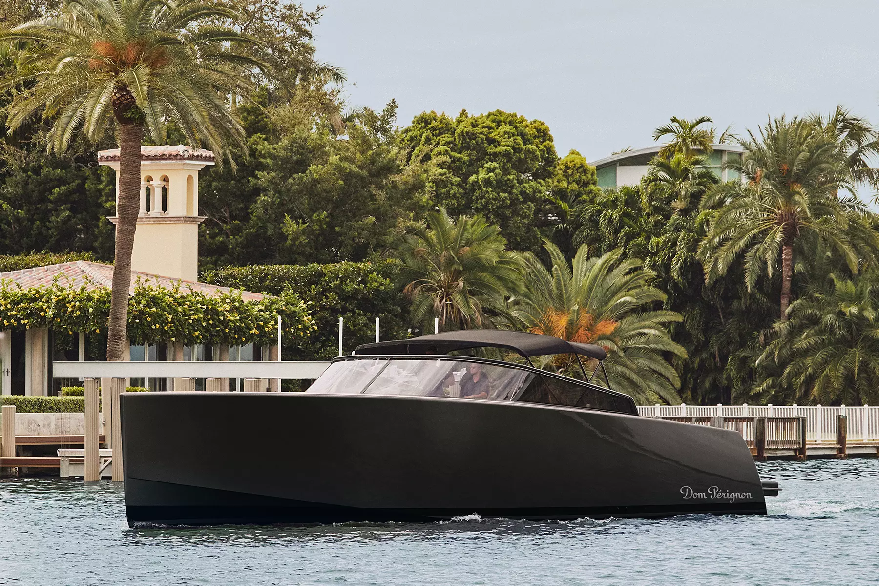 Ang Dom Perignon yacht