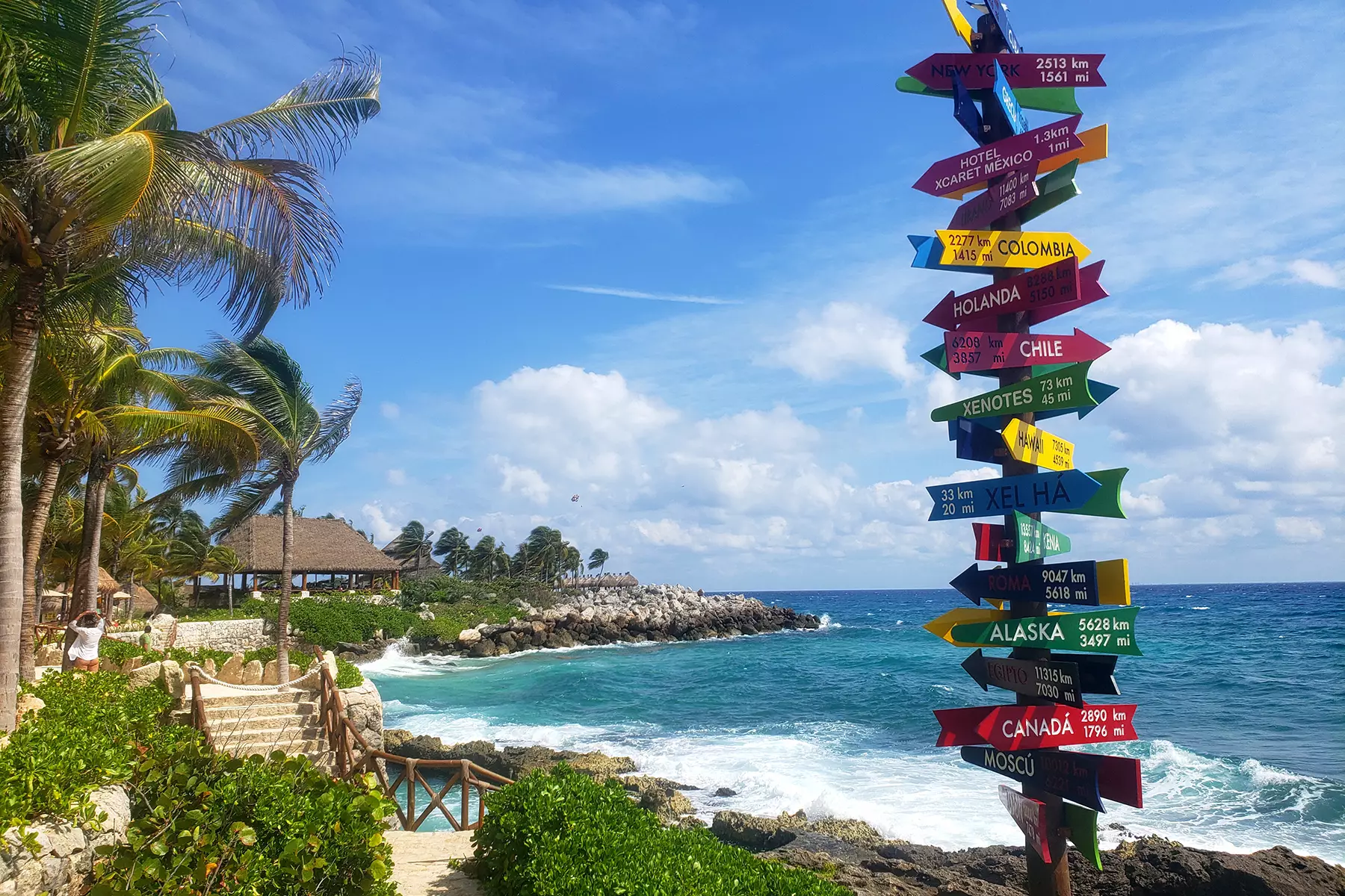 menyanyi di Playa Del Carmen, Mexico