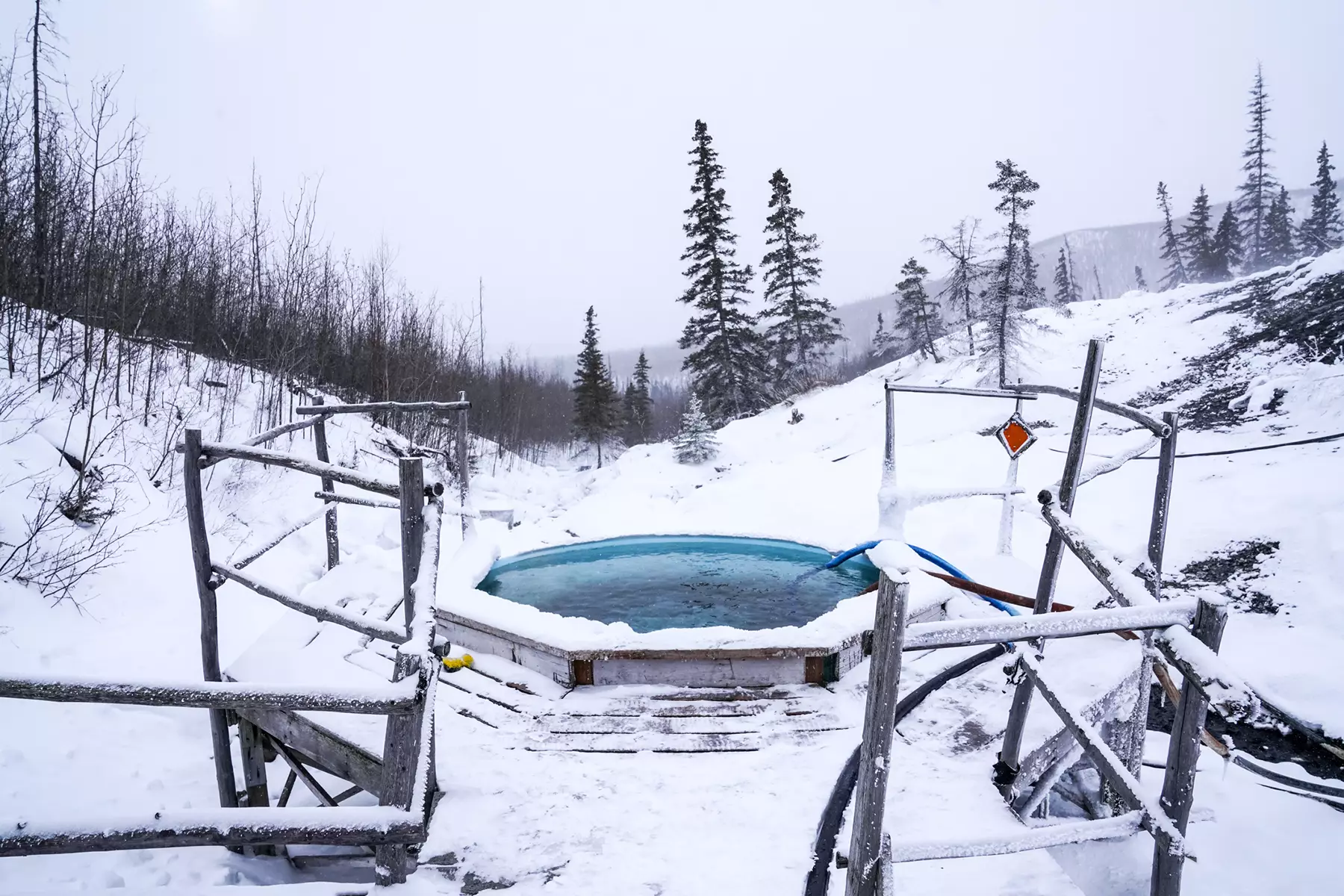 บ่อน้ำพุร้อน Tolovana Hot Springs