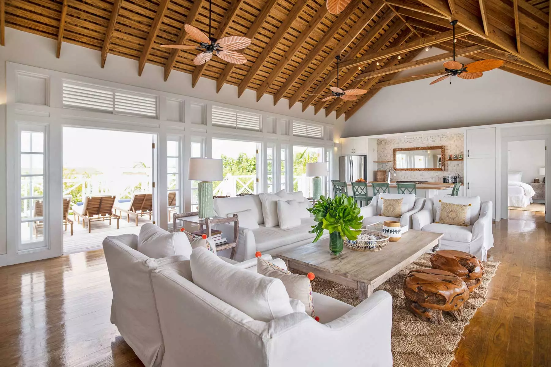 Un interior aireado en Kamalame Cay, votado como un dos mellores hoteis do mundo