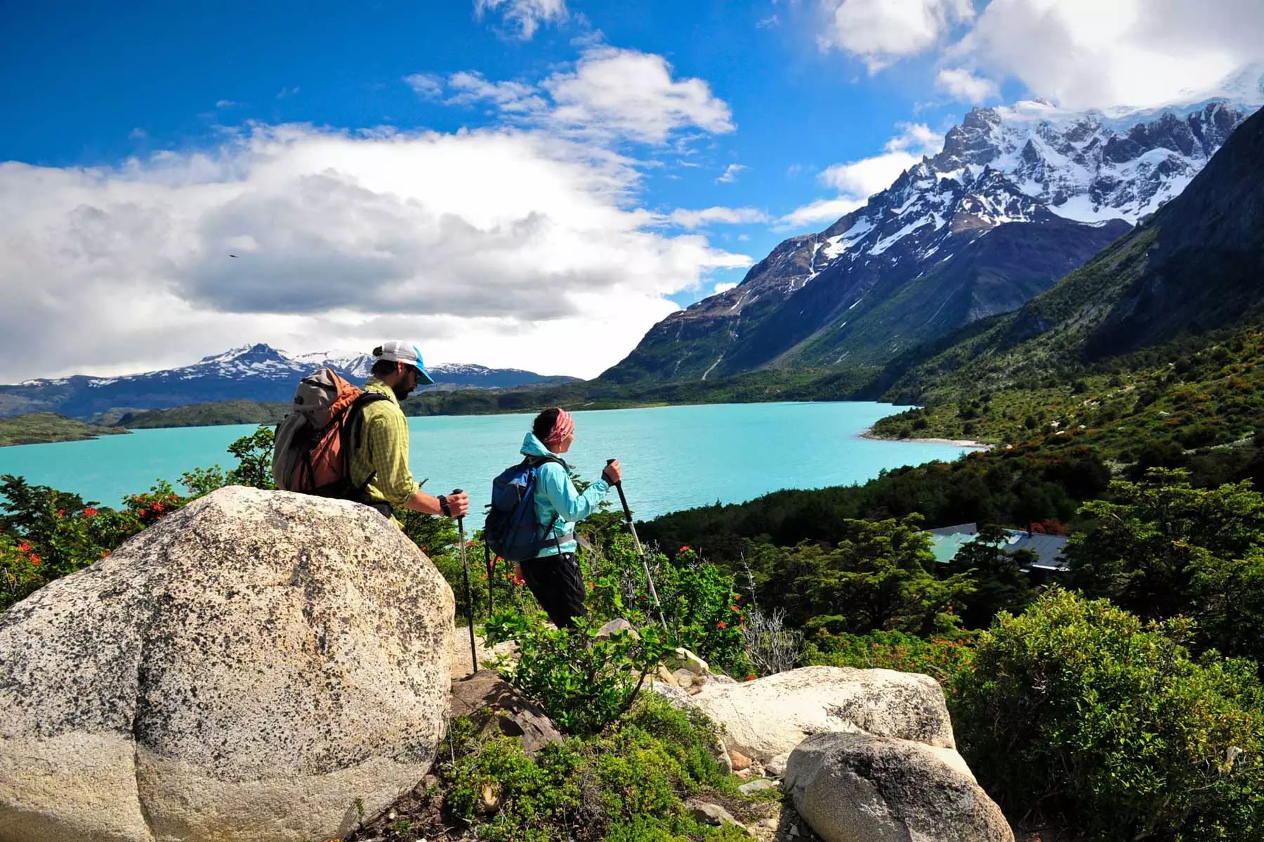 Bahahlauli ba fihla sebakeng sa Cuernos se Patagonia