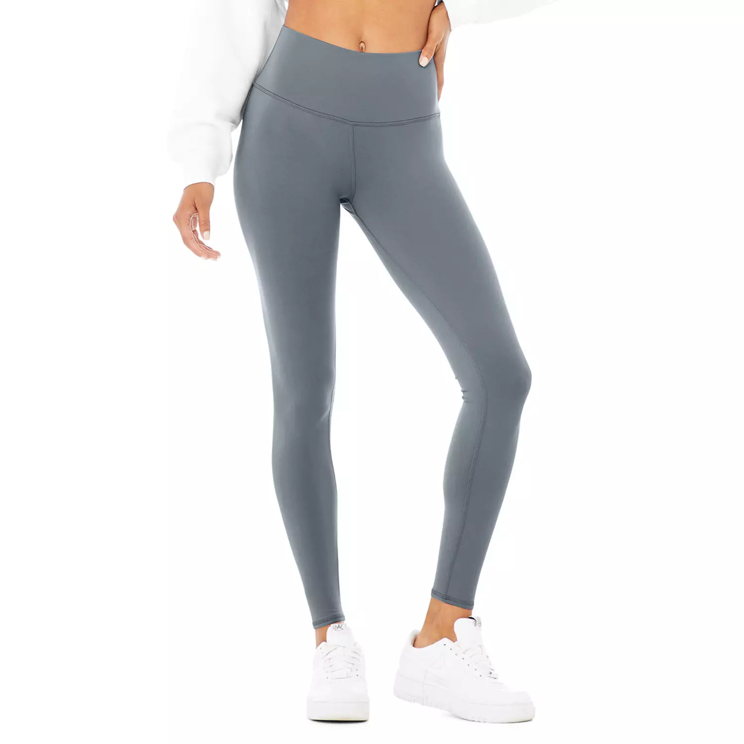 Ropa de entrenamiento Alo Yoga