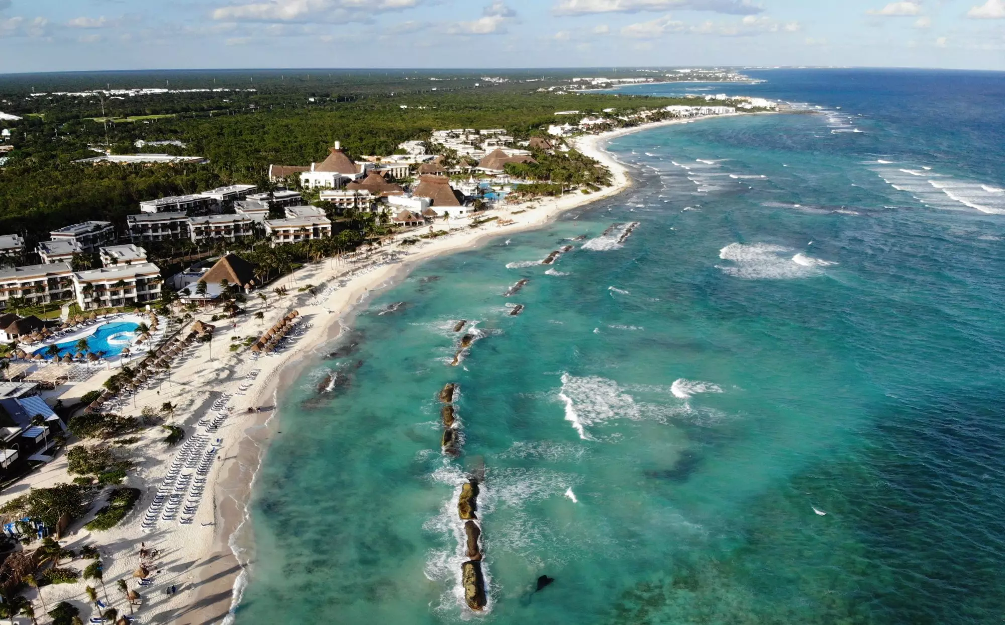 Pantai Bahia Principe ing Tulum, Meksiko