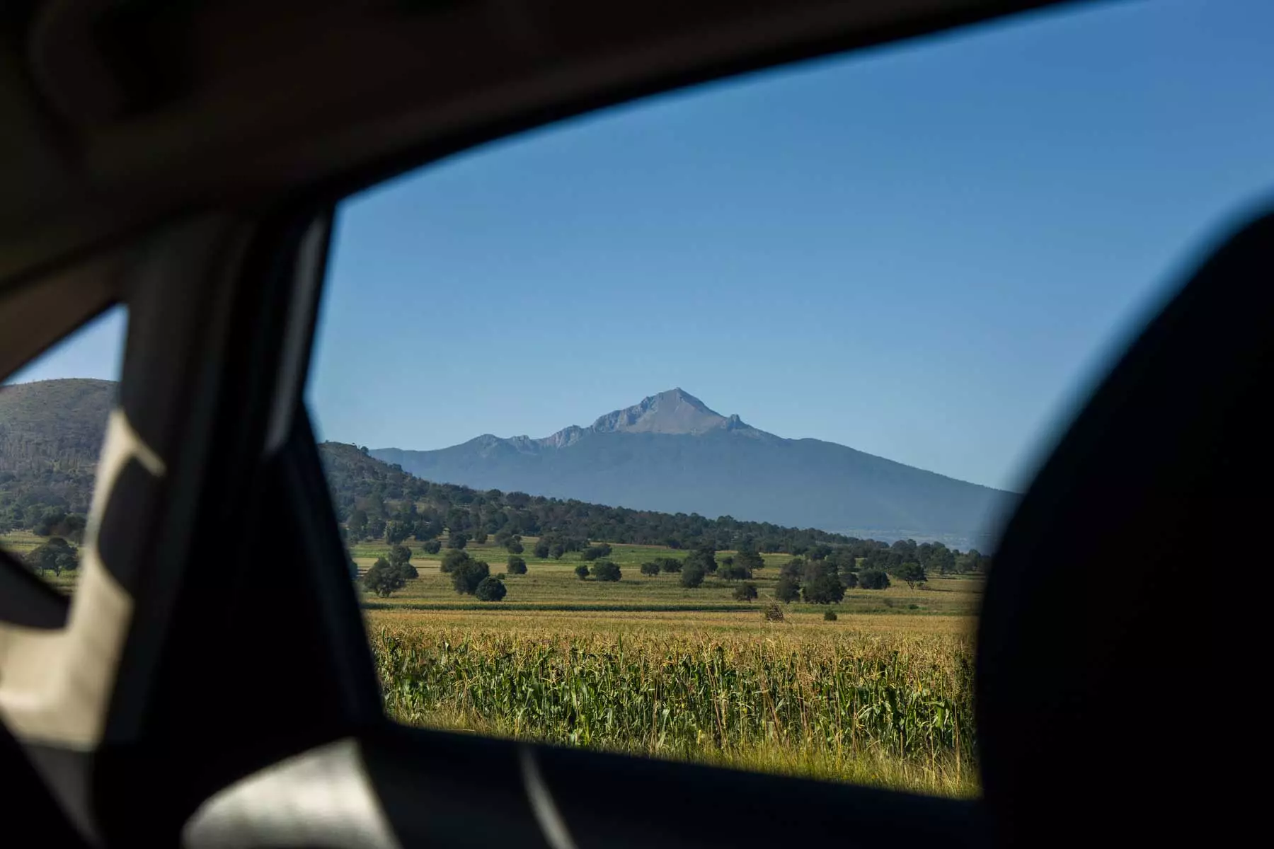 Tarisa kubva mukati memotokari kuenda kuLa Malinche volcano