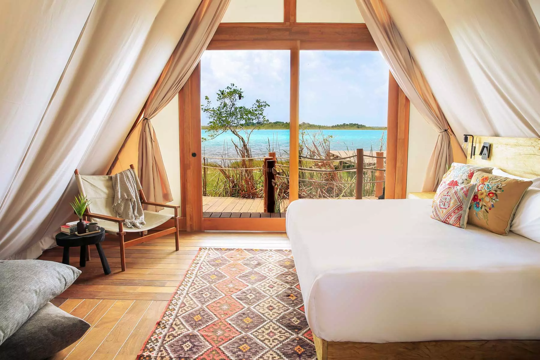 Um quarto no Habitas Bacalar, com vista para o Lago Bacalar