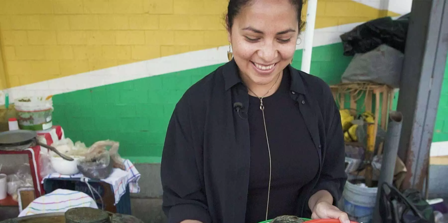 Recorrido por la próspera escena de comida callejera de la Ciudad de México en 'Walk With T+L'