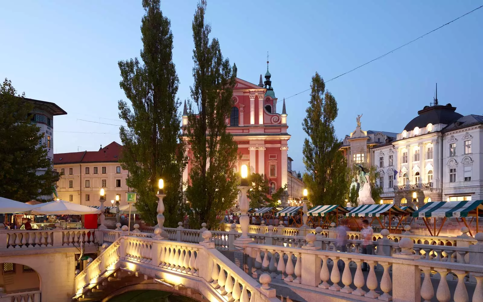 Betelbere fakânsje yn Ljubljana Sloveenje