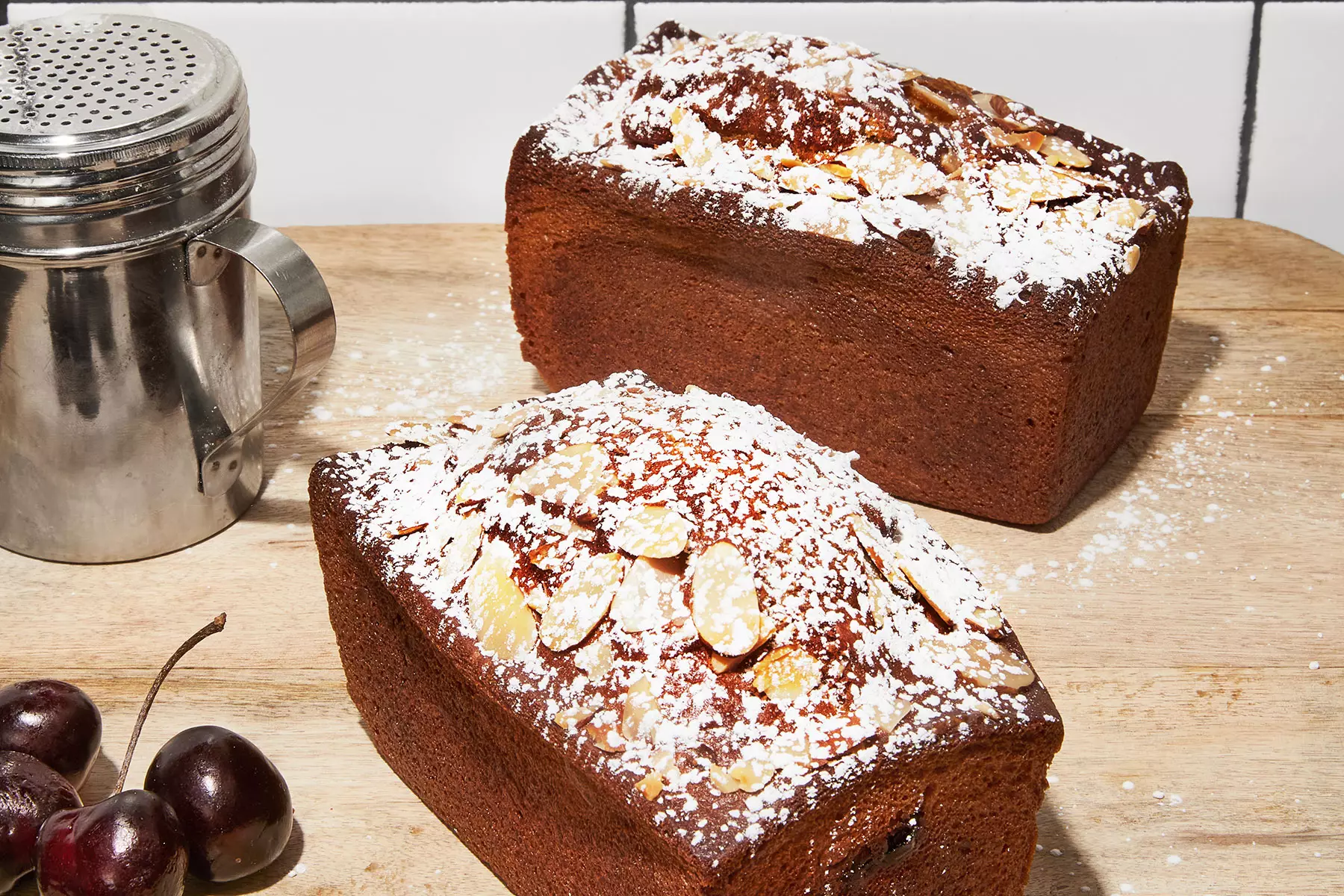आइसलँडिक तरतुदींसह बनवलेला नवीन डोमिनिक अँसेल केक