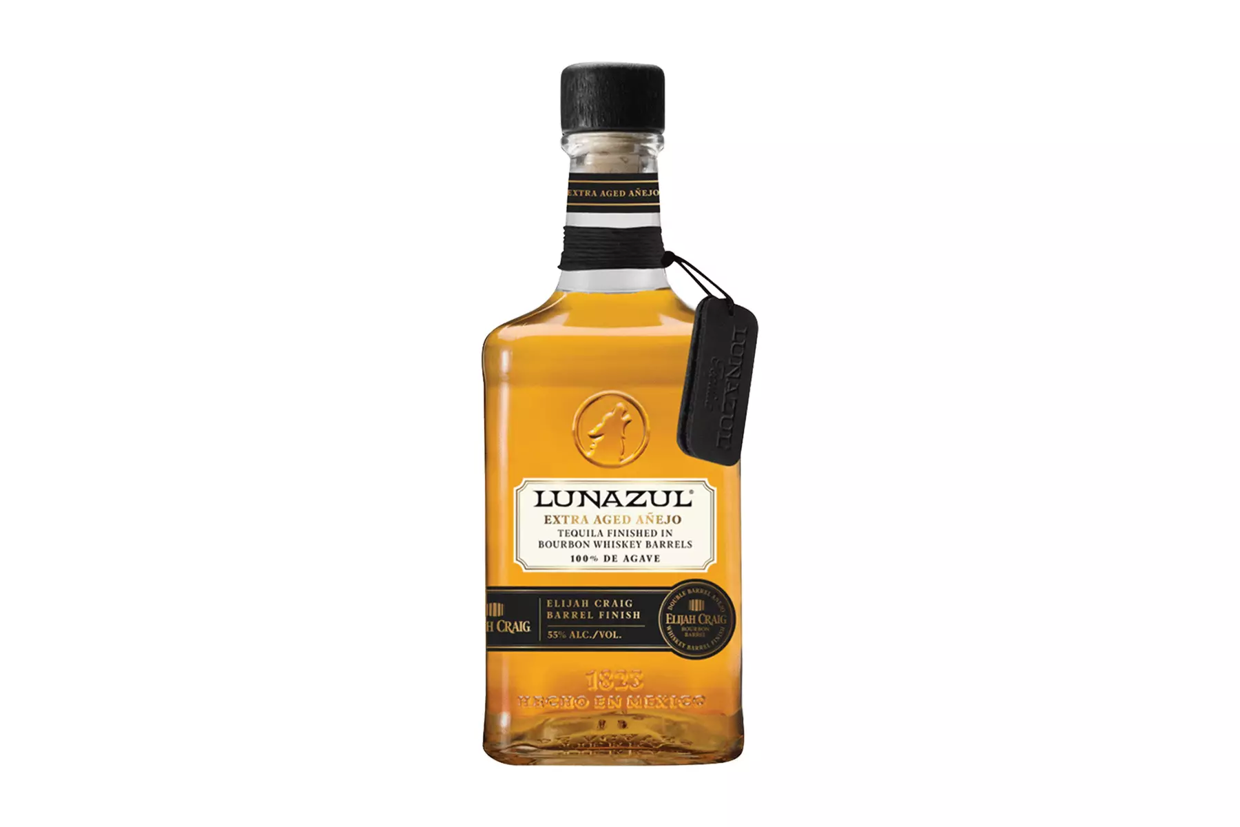 En flaska Lunazul Extra Añejo Tequila