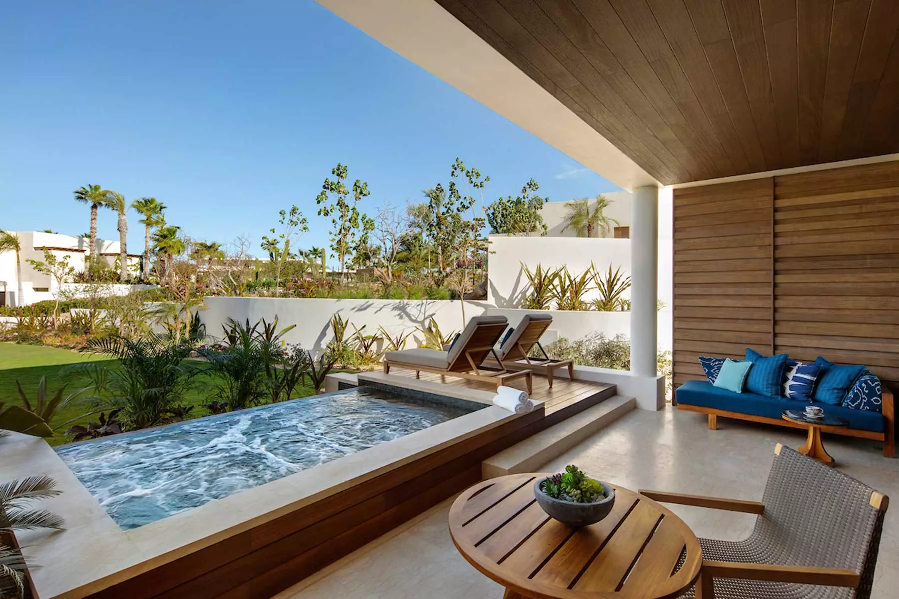 Chileno Bay Resort and Residences' private suite-pool