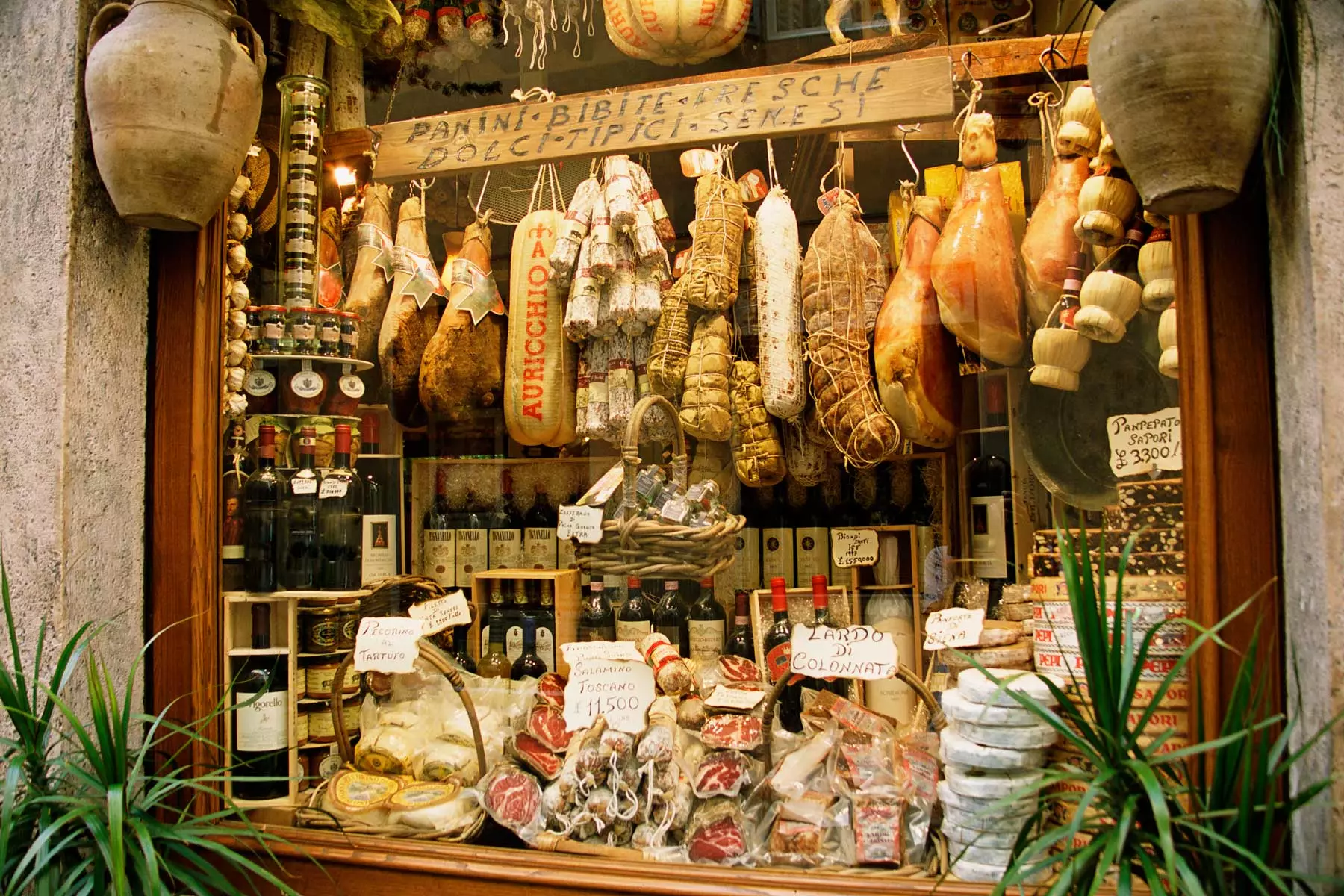 Een delicatessenwinkel in Florence, Italië