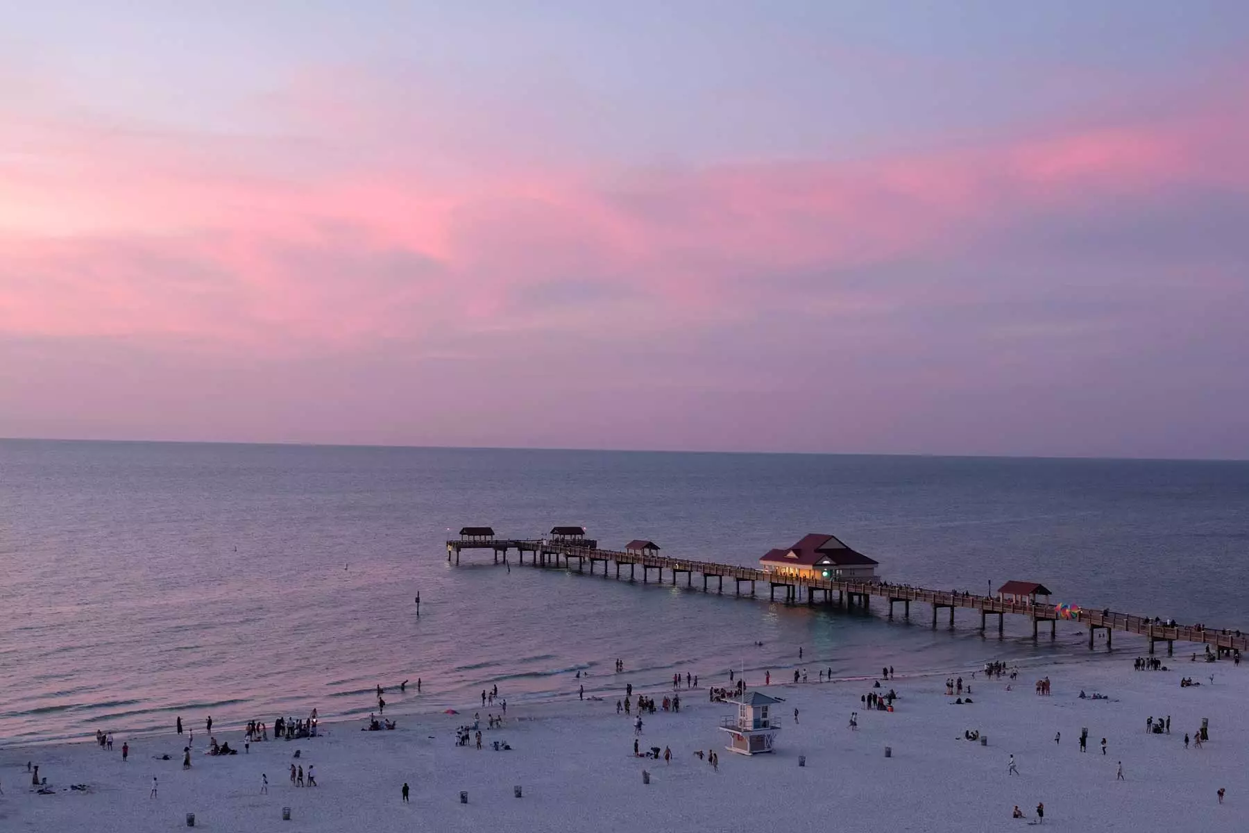 Clearwater Beach, Флорида дар ғуруби офтоб