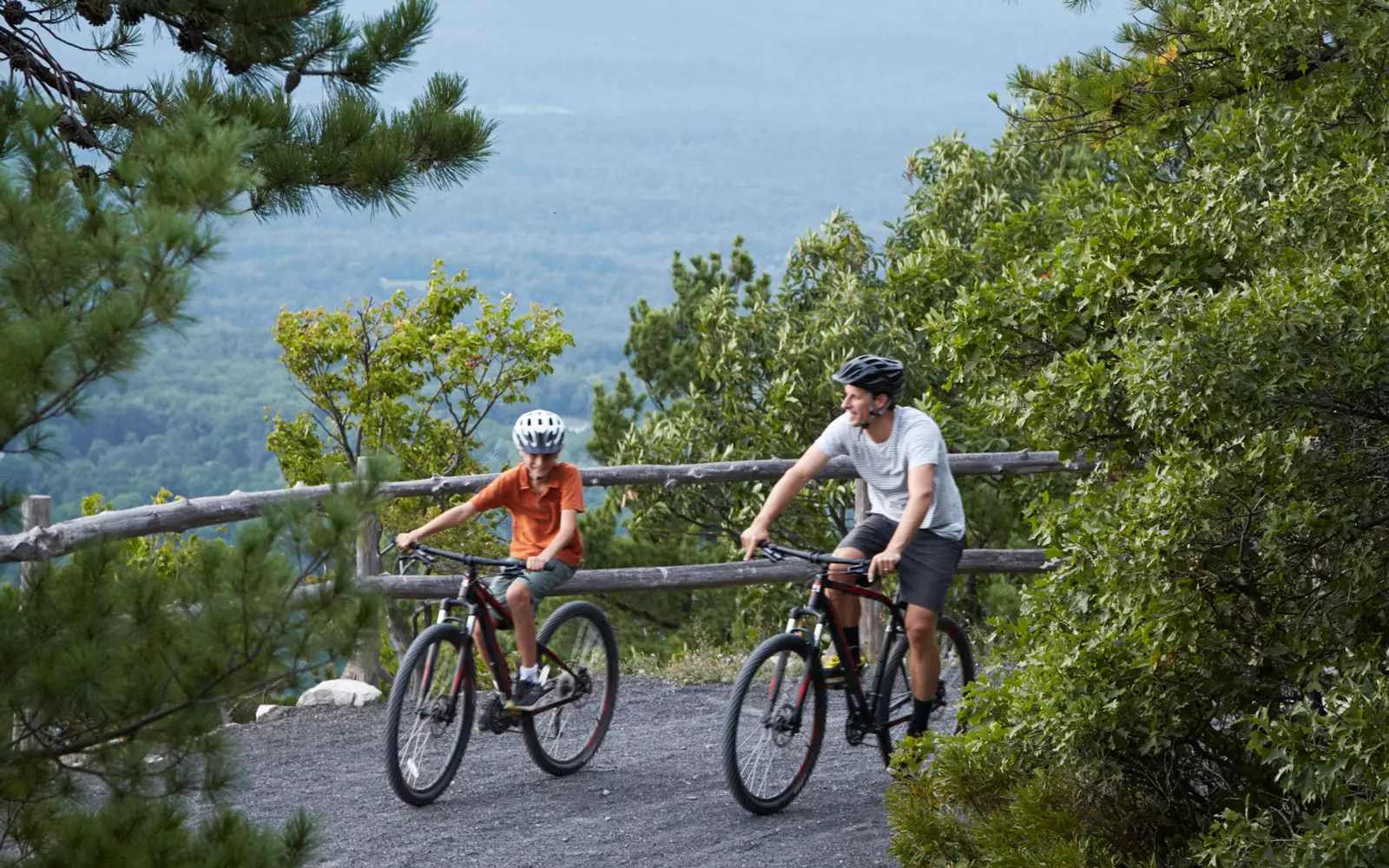 Nýu-Yorkorkuň New Paltz şäherindäki “Mohonk Mountain House Family Resort”