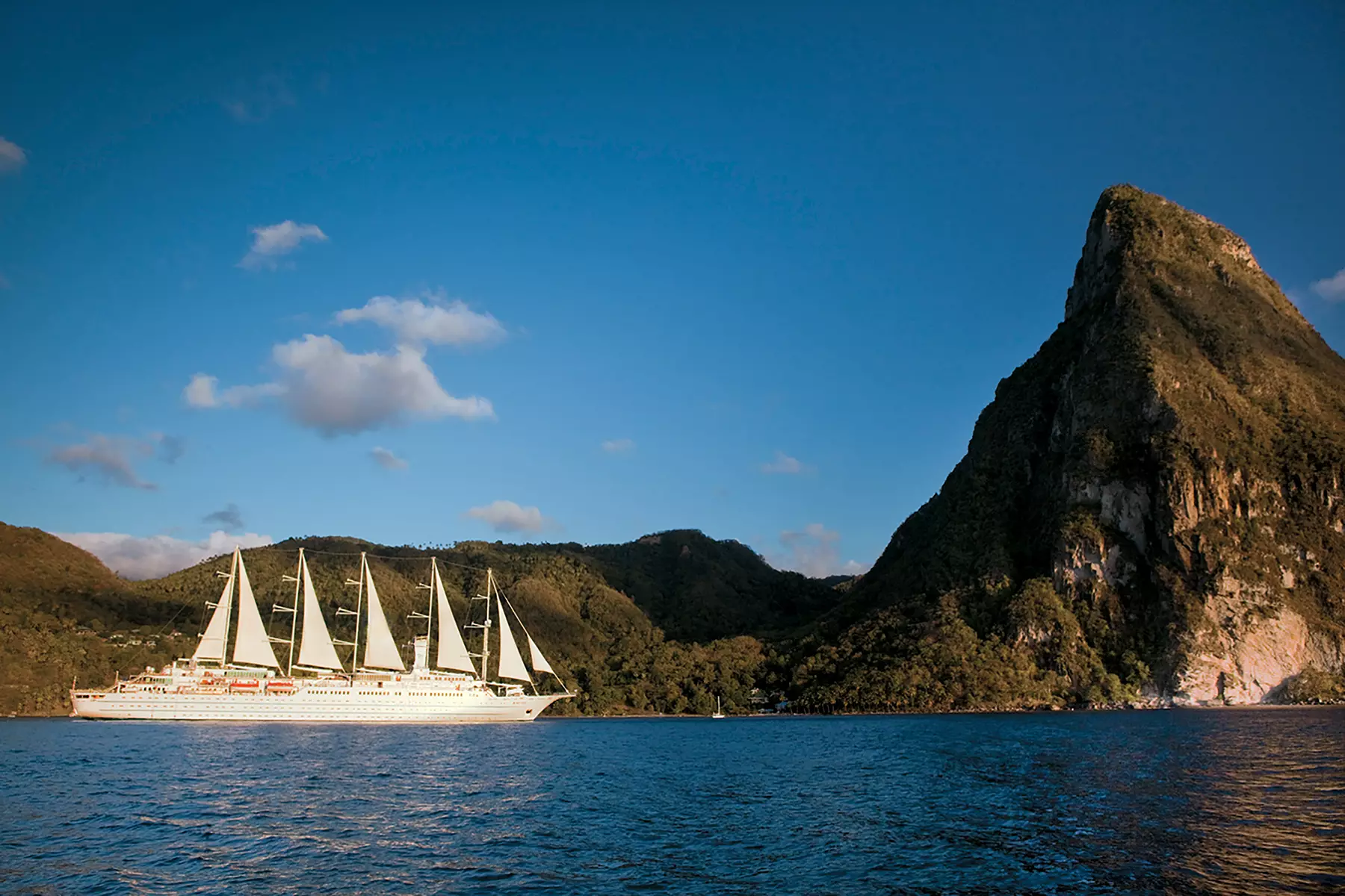 Виндсерфинг от Windstar в Сент-Люсии