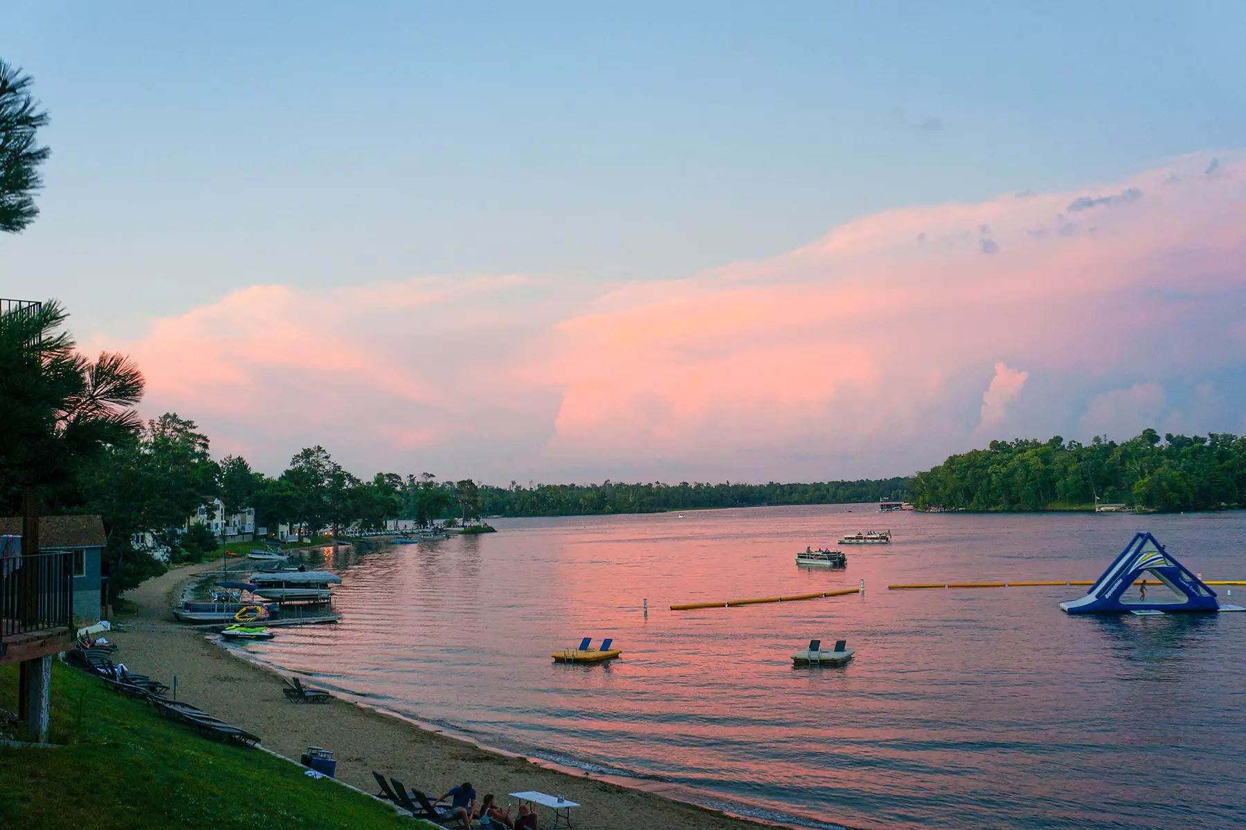 Madden's on Gull Lake