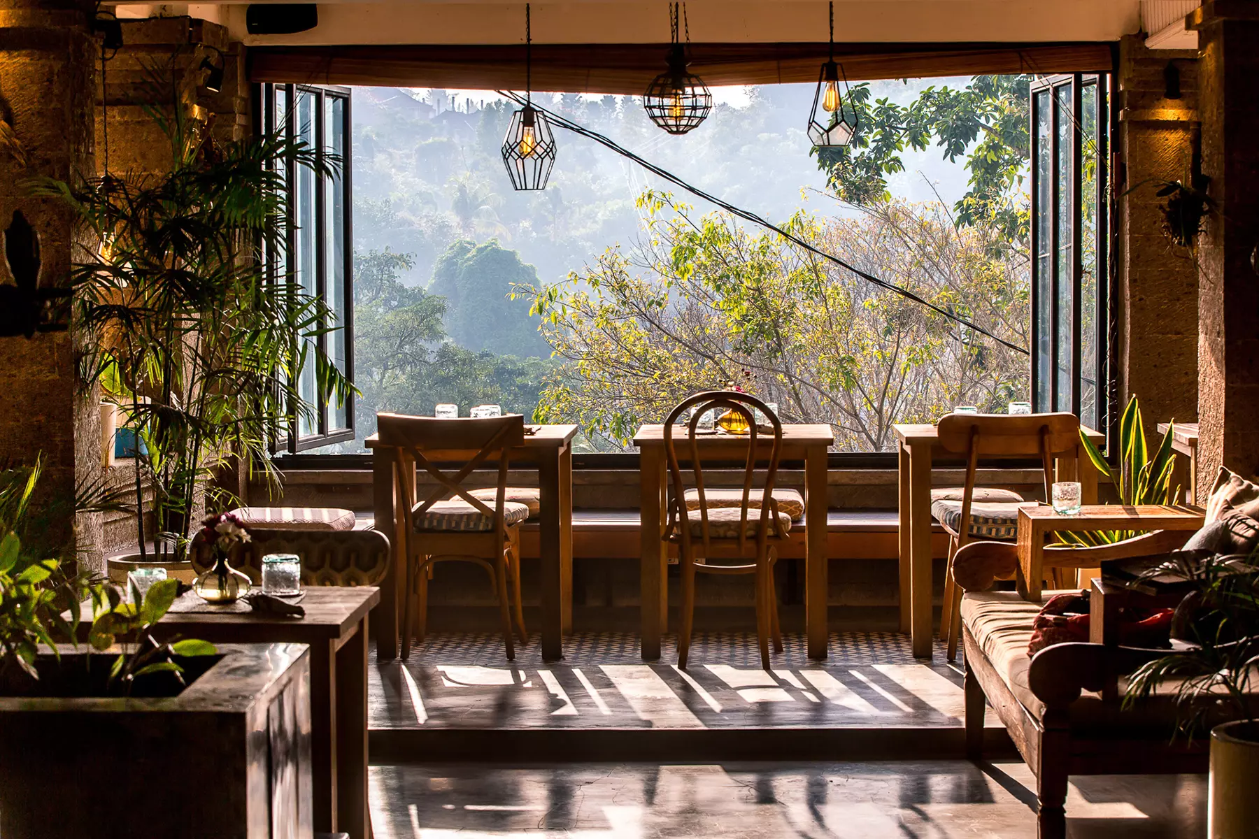 Vista desde el interior de Zest en Bali