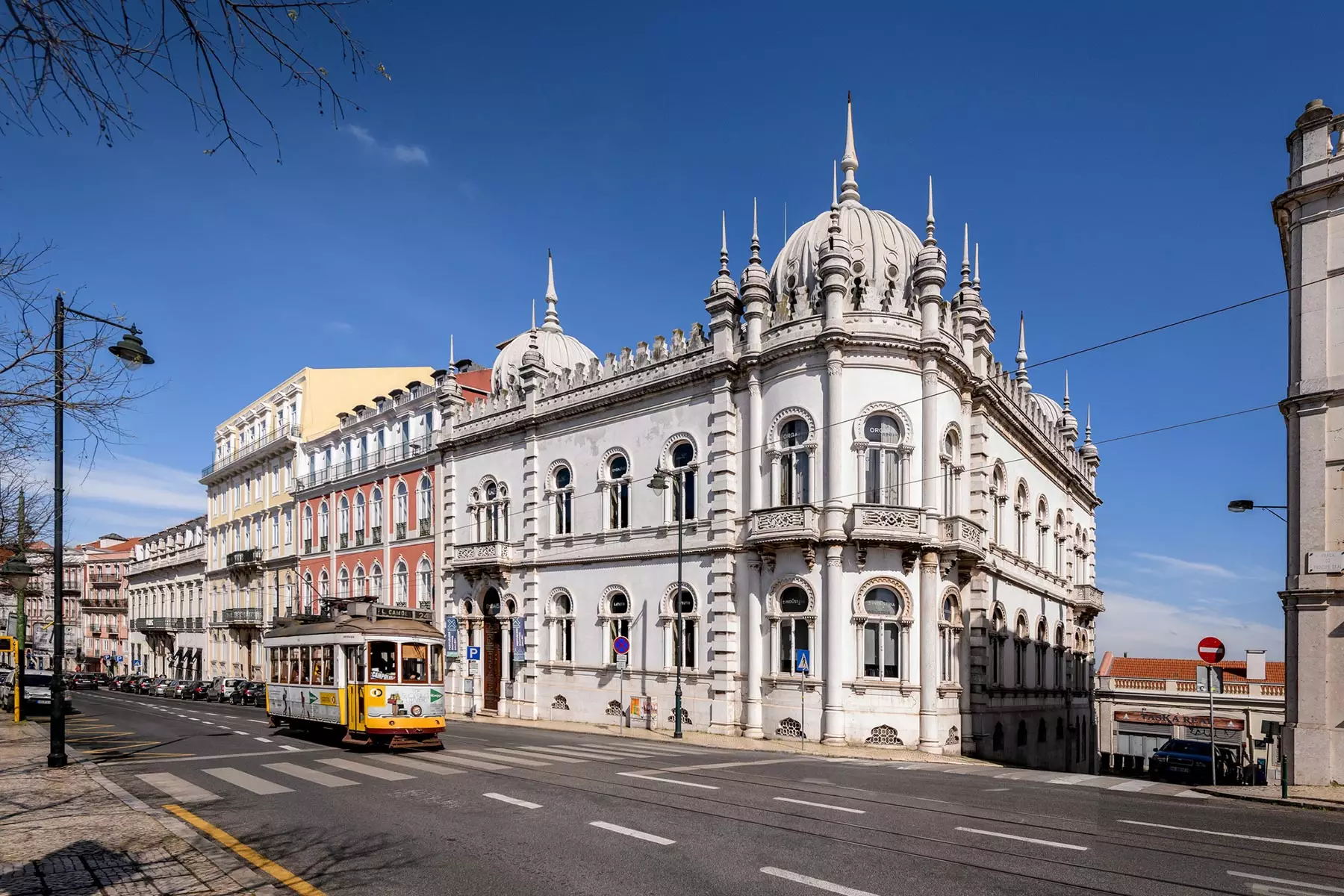 Exterior de EmbaiXada en Lisboa