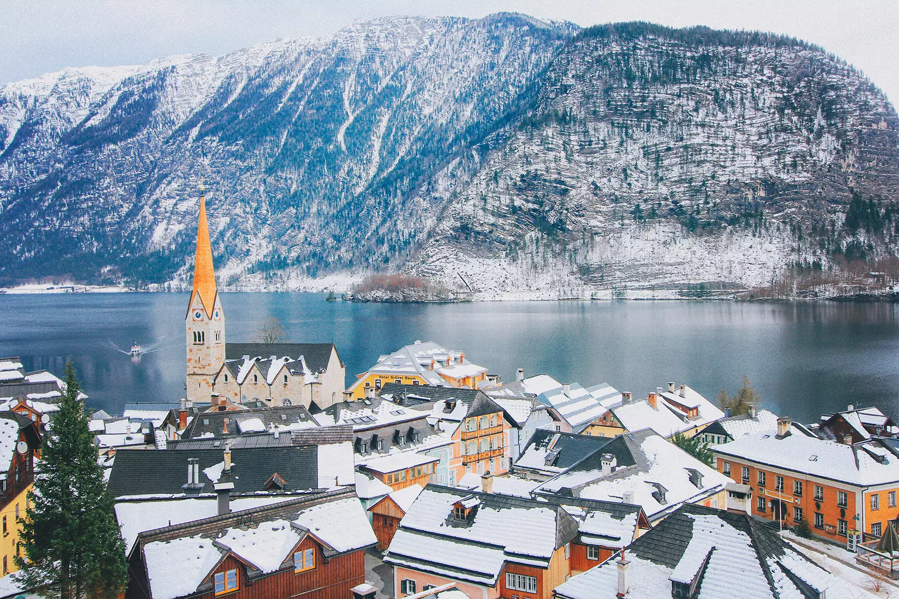 ශීත ඍතුවේ දී Hallstatt