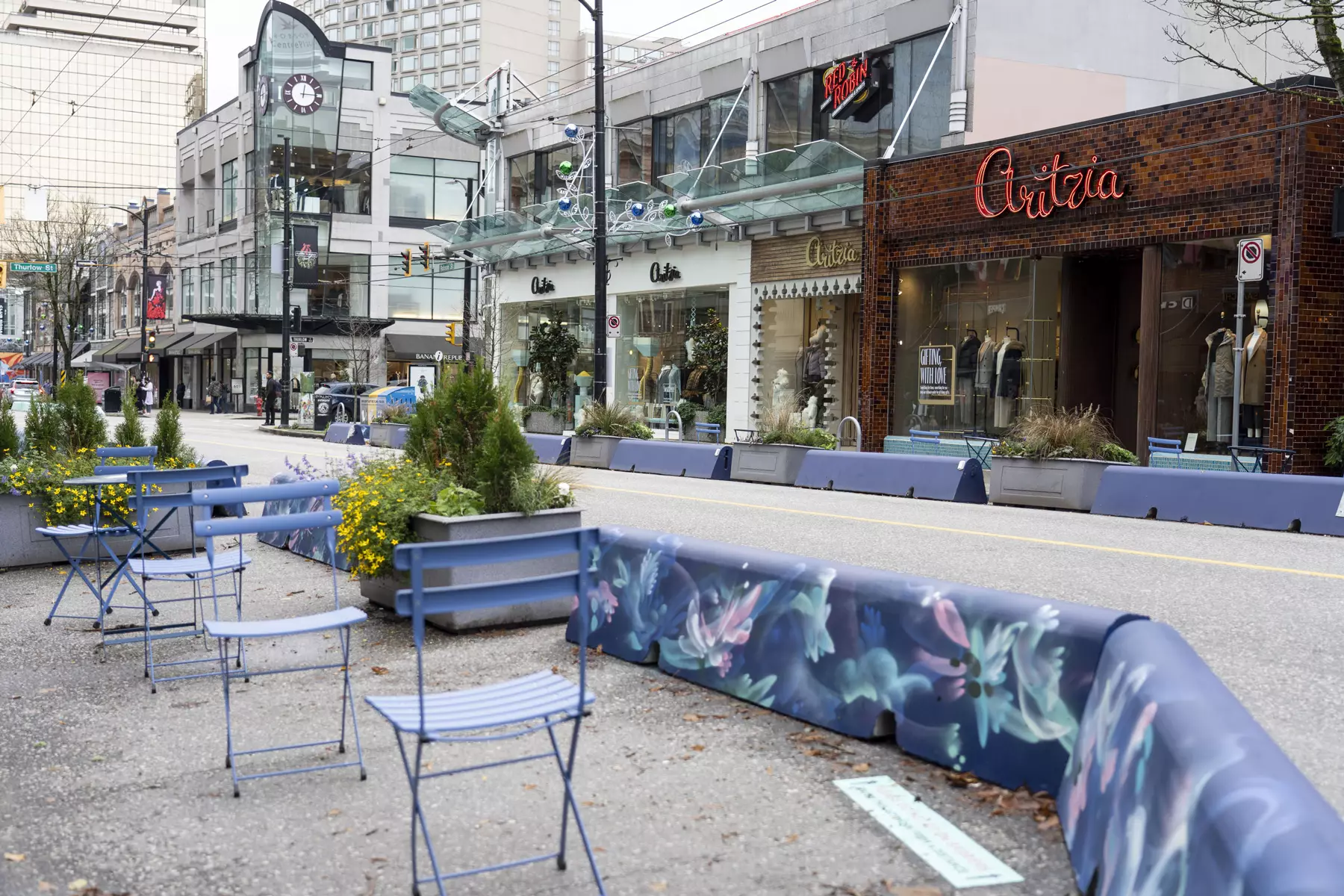 Stad Shopping op Robson Street zu Vancouver