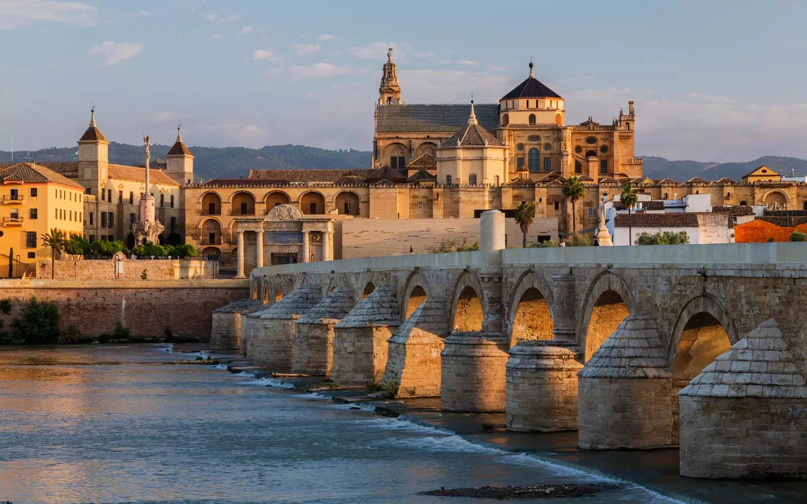 De lange brug van Volantis, Cordoba, Spanje