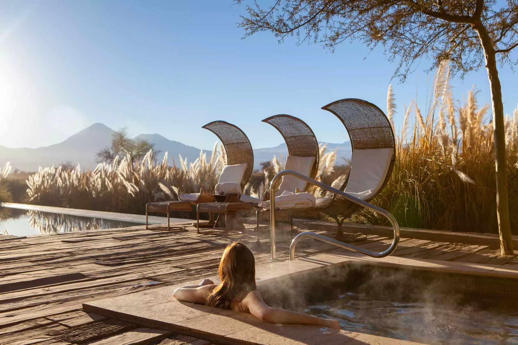 Pool dek op de Tierra Atacama resort, stimd ien fan de bêste hotels yn 'e wrâld