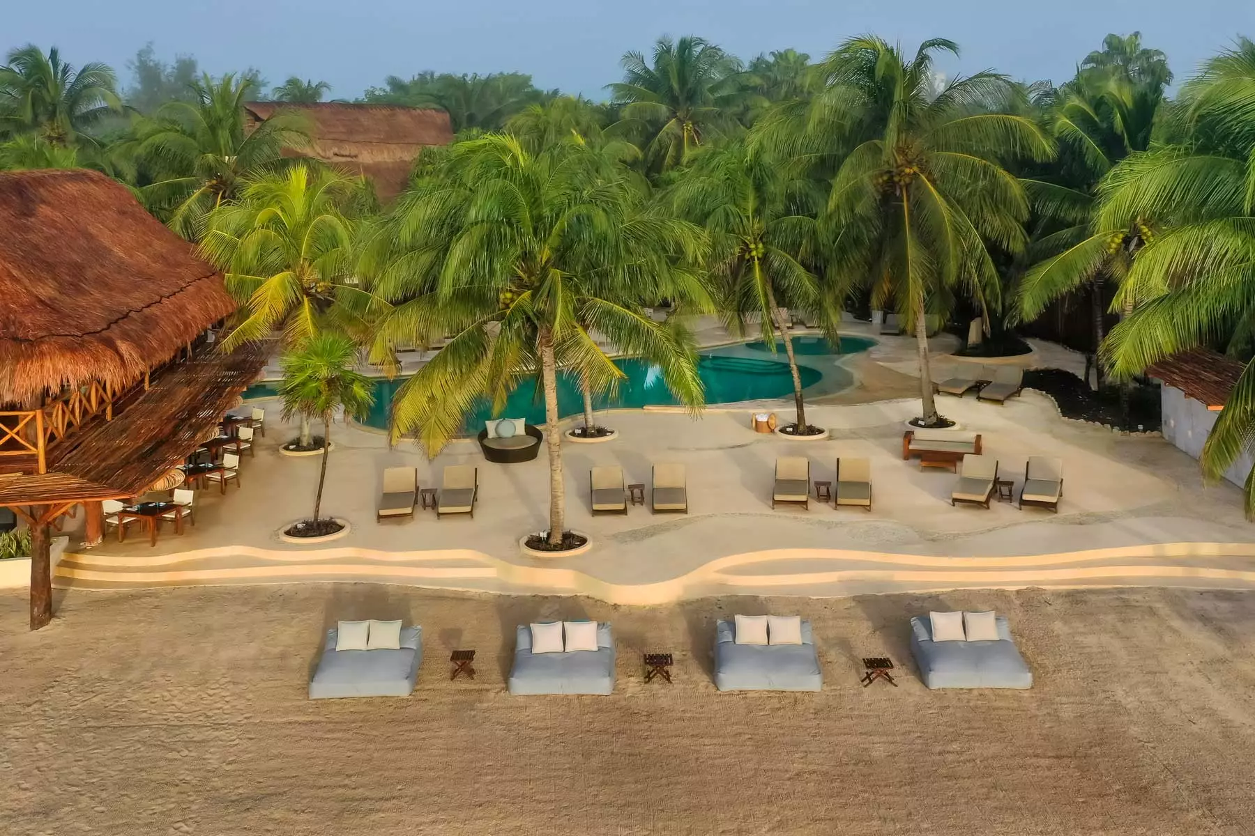 Aerial view sa baybayon sa Viceroy Riviera Maya, nagboto nga usa sa labing kaayo nga mga hotel sa kalibutan