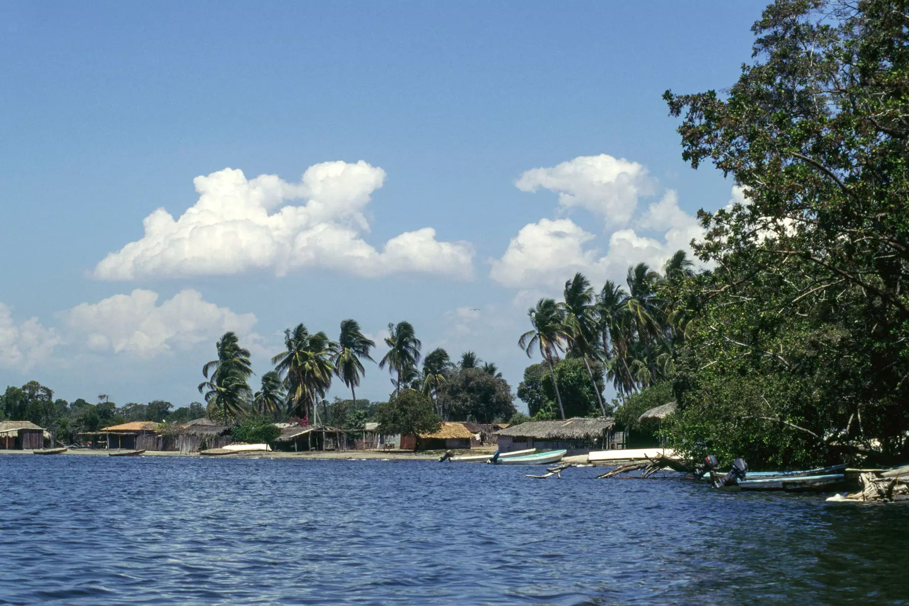 Imah di pantai, Lagunas de Chacahua Taman Nasional, Nagara Oaxaca, Mexico.