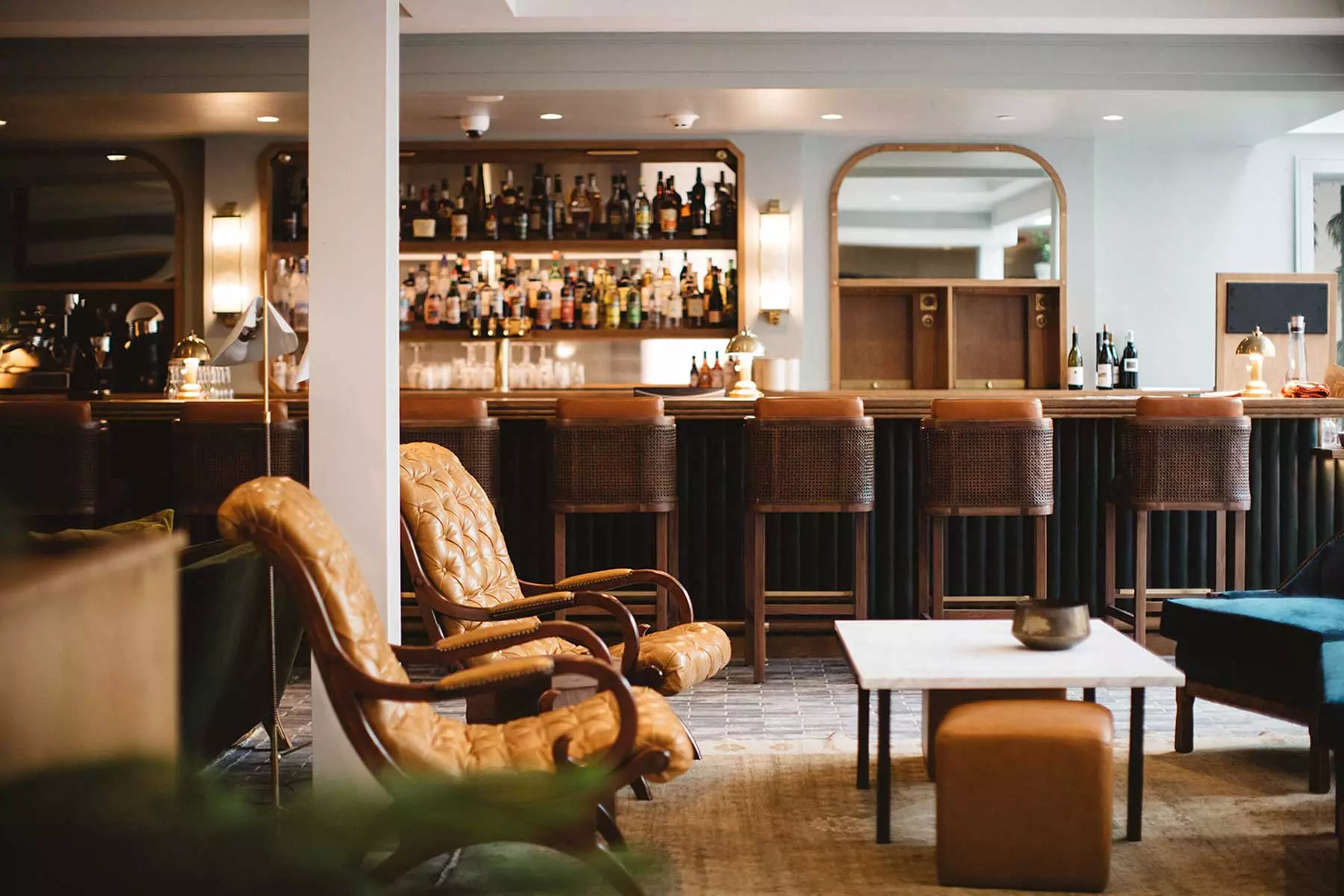 Interieur und Bar bei Fannie and the Fox in Charleston