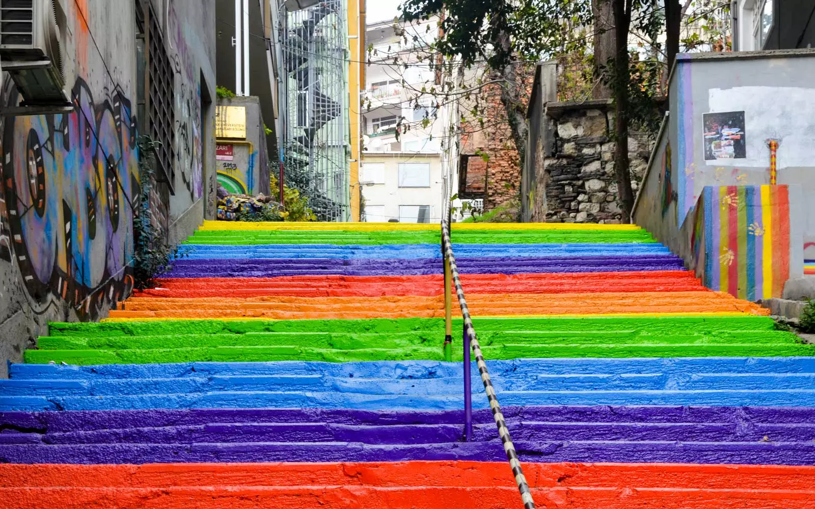 I-Rainbow Stairs, Istanbul, Turkey