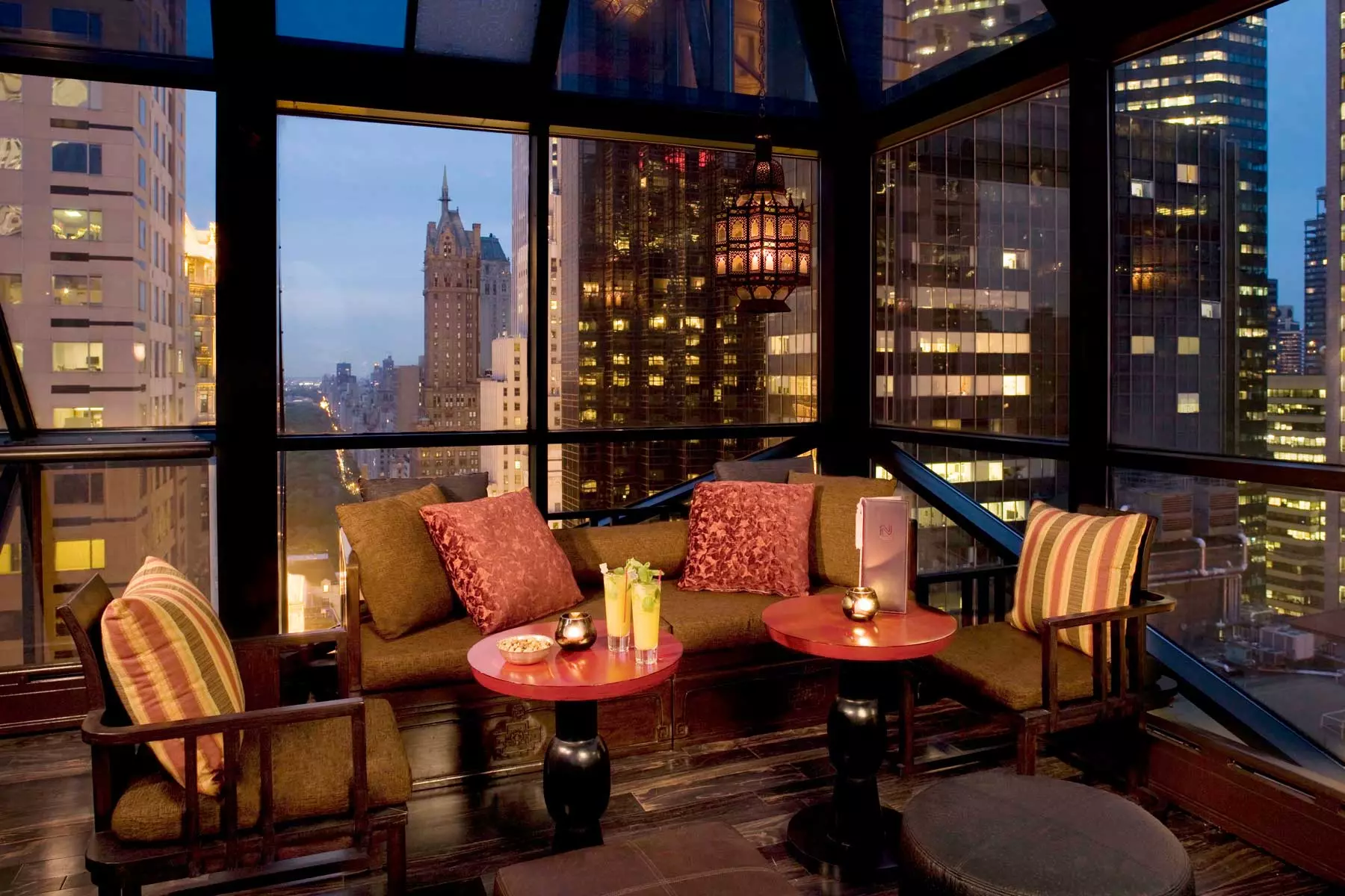 El Salon de Ning en el Peninsula New York, votado como uno de los mejores hoteles de la ciudad de Nueva York
