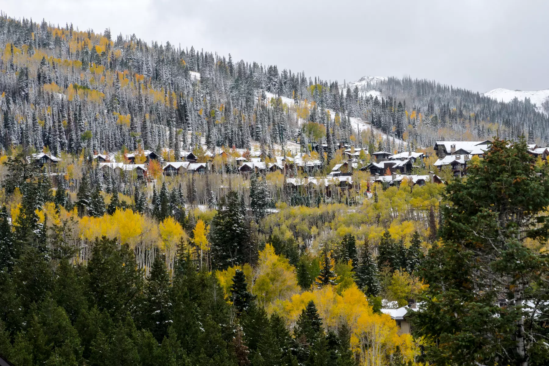 Ndërtesa luksoze dhe vendpushimet e skive në Park City, Utah