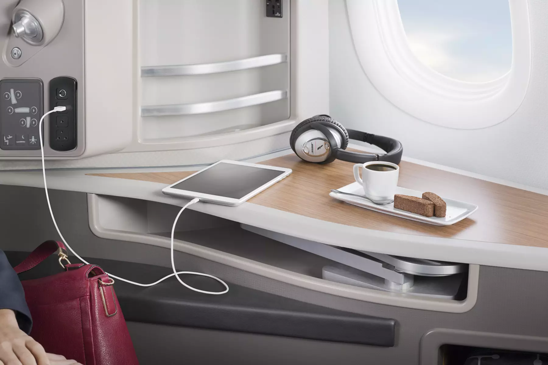 Airbus A321T First Class Amenities