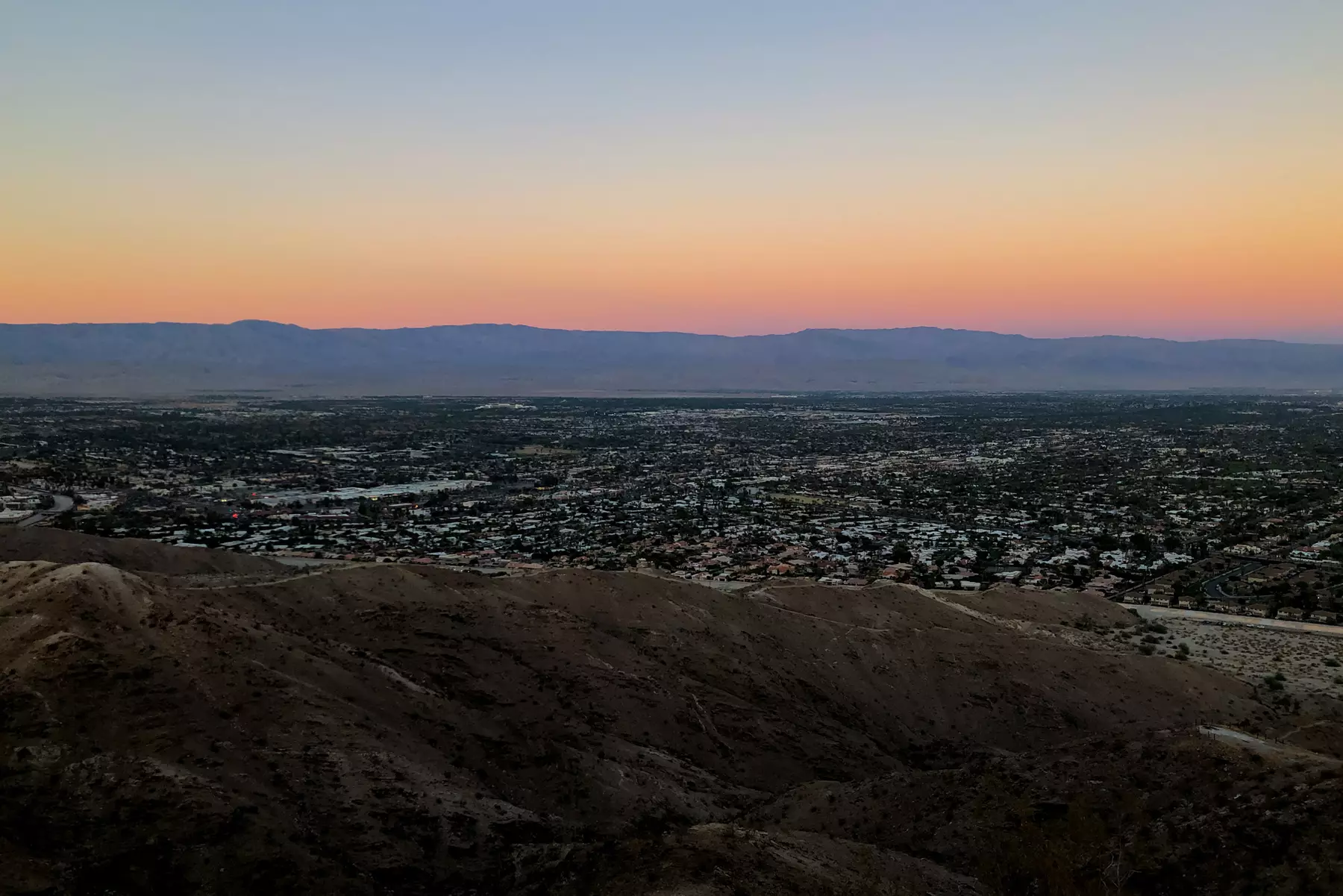 Pemandangan saka Coachella Valley Home Stead Hike.