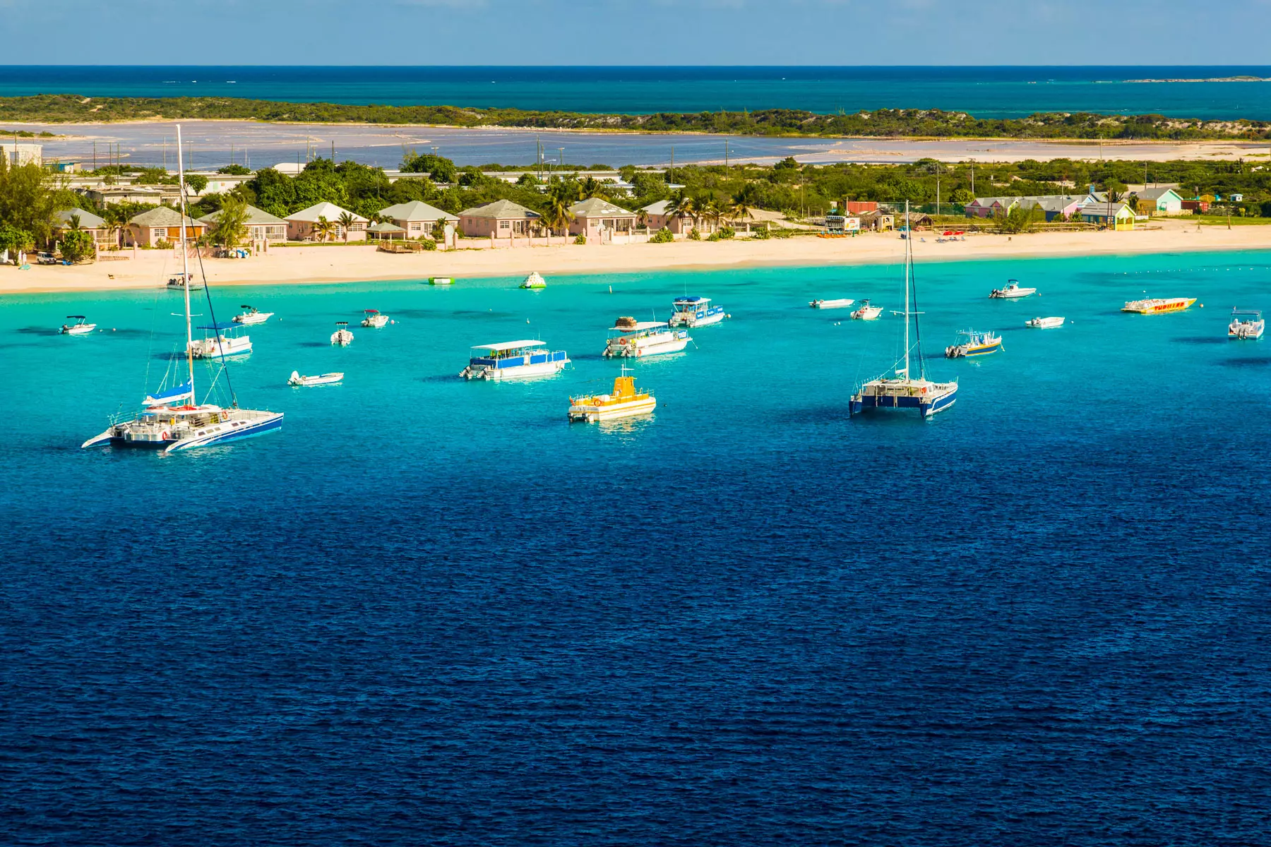 Bãi biển tuyệt đẹp trên Đảo Grand Turk, Grand Turks