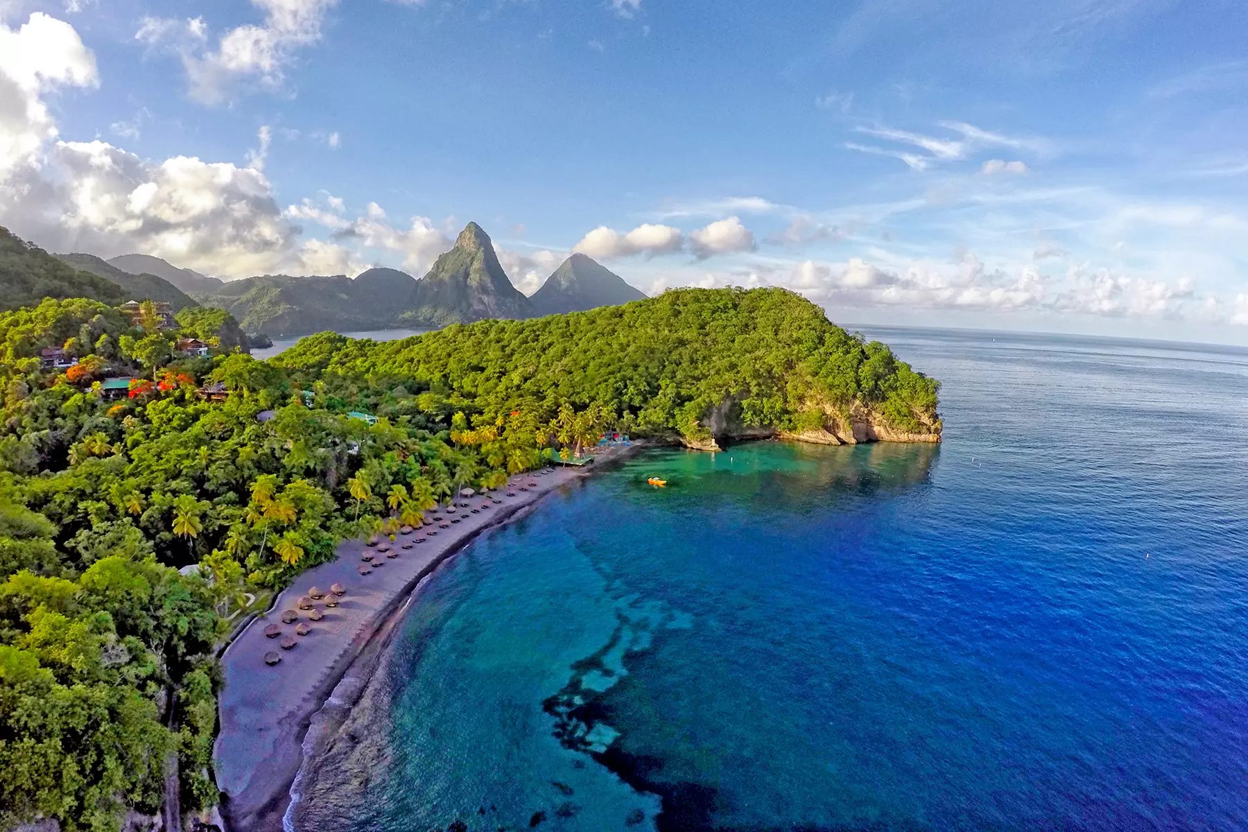 Vista aérea do Anse Chastanet Resort