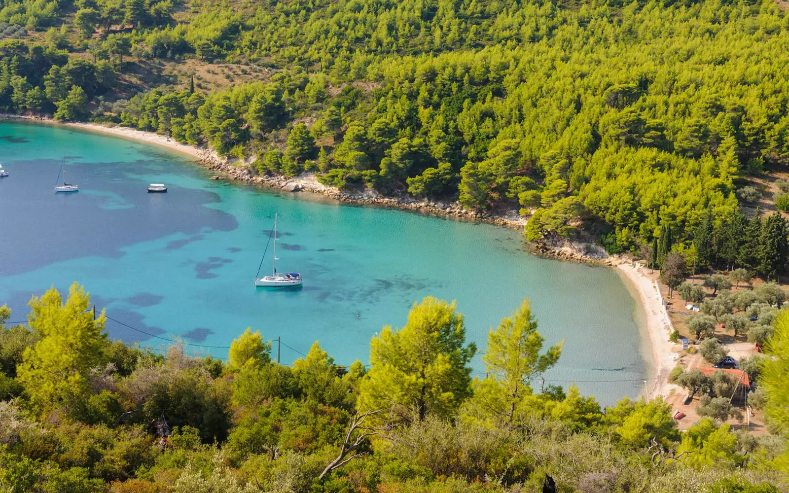 Plage de Tzortzi Gialos, Alonissos, Sporades, Grèce