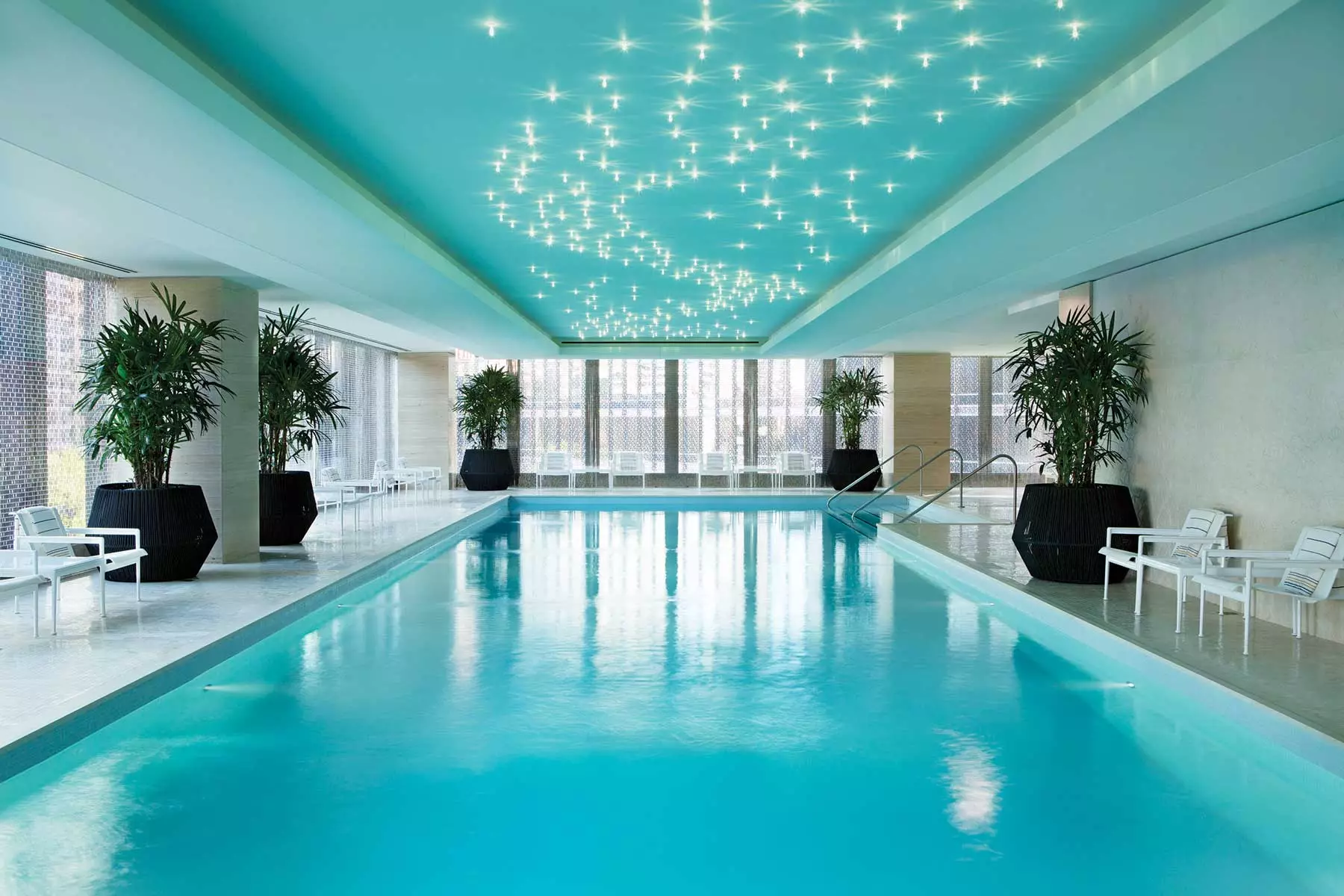 Der Pool im The Langham, Chicago, wurde zu einem der besten Stadthotels der Vereinigten Staaten gewählt