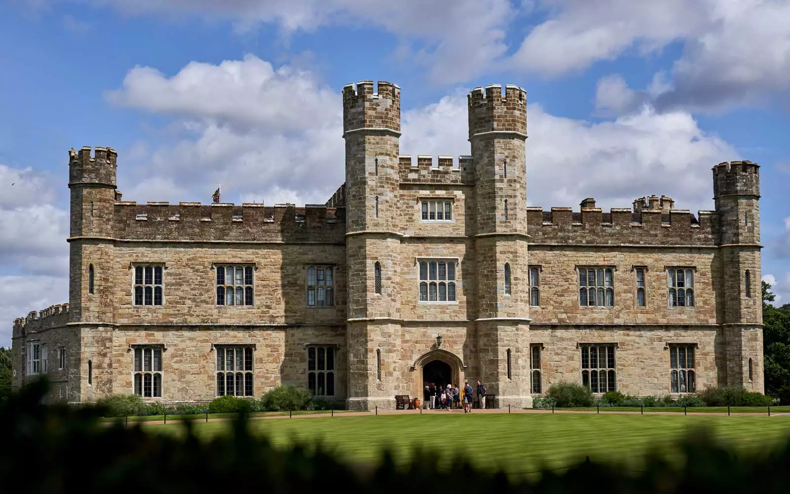 Wiwo gbogbogbo ti Leeds Castle ni Kent, eyiti o ṣe ayẹyẹ ayẹyẹ ọdun 900 ni ọdun yii.